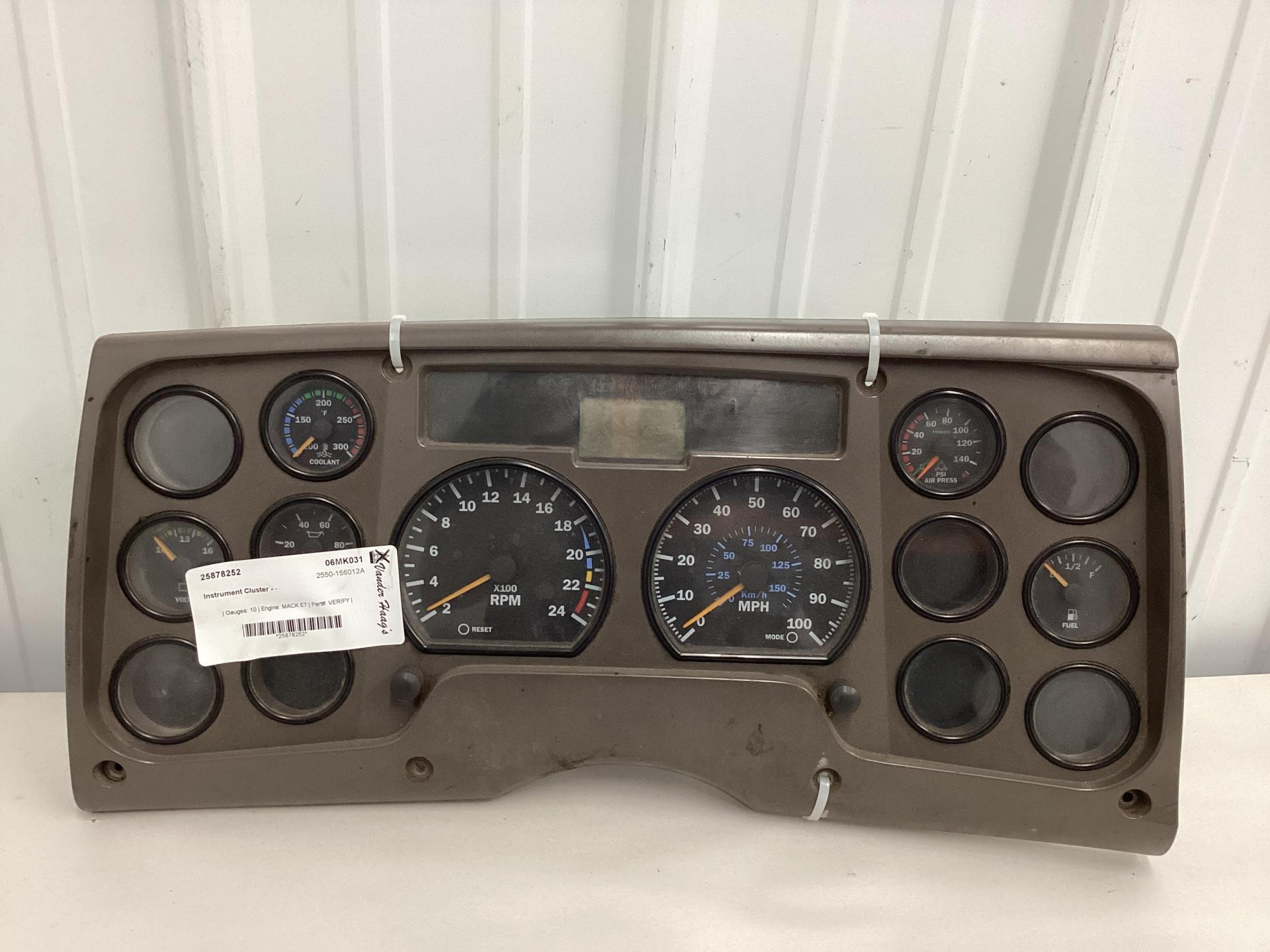 N/A | Mack CV GRANITE Speedometer Instrument Cluster for Sale