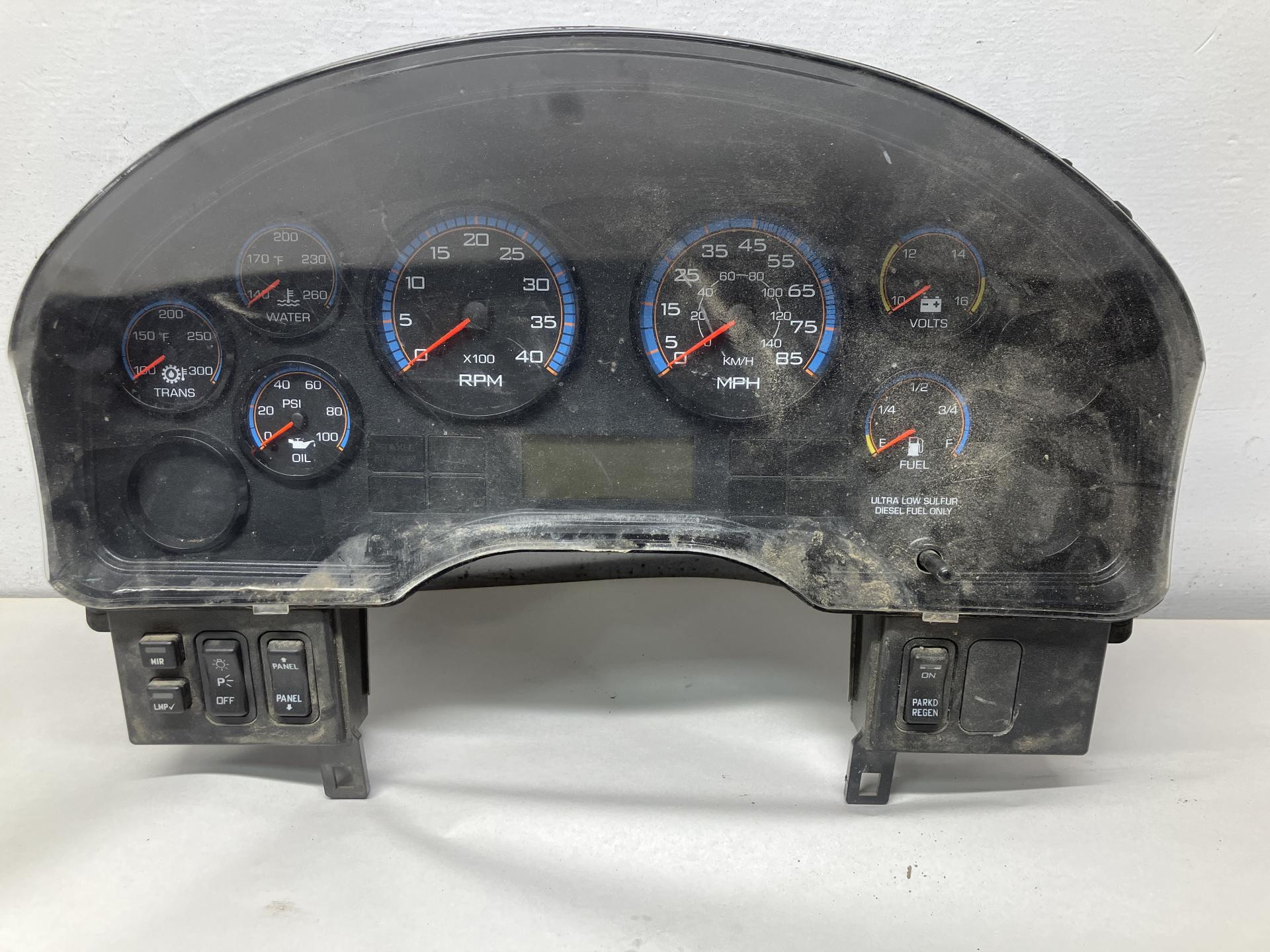 2602886C93 | International DURASTAR (4300) Speedometer Instrument Cluster f