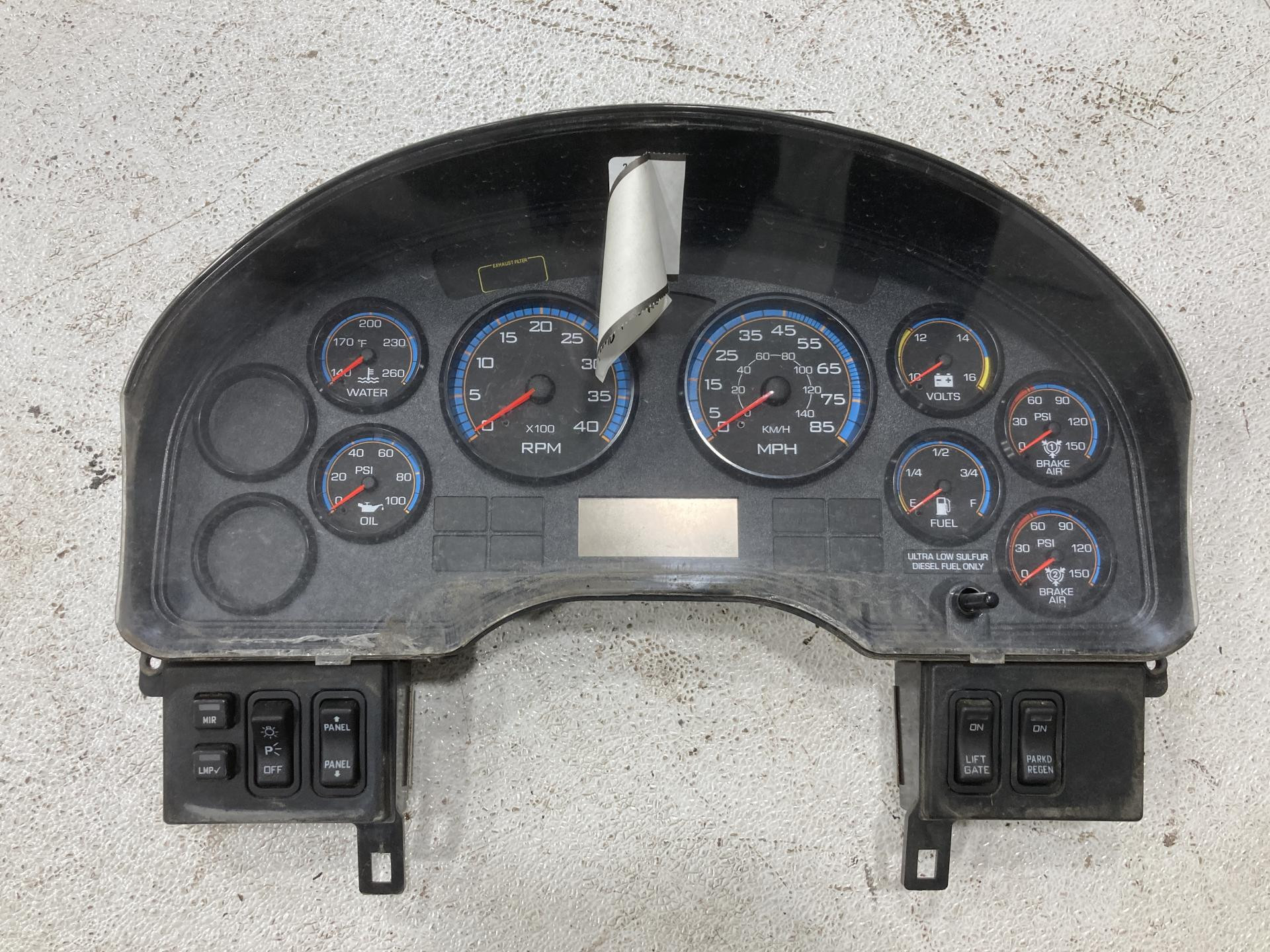 3868370C95 | International MXT Speedometer Instrument Cluster for Sale