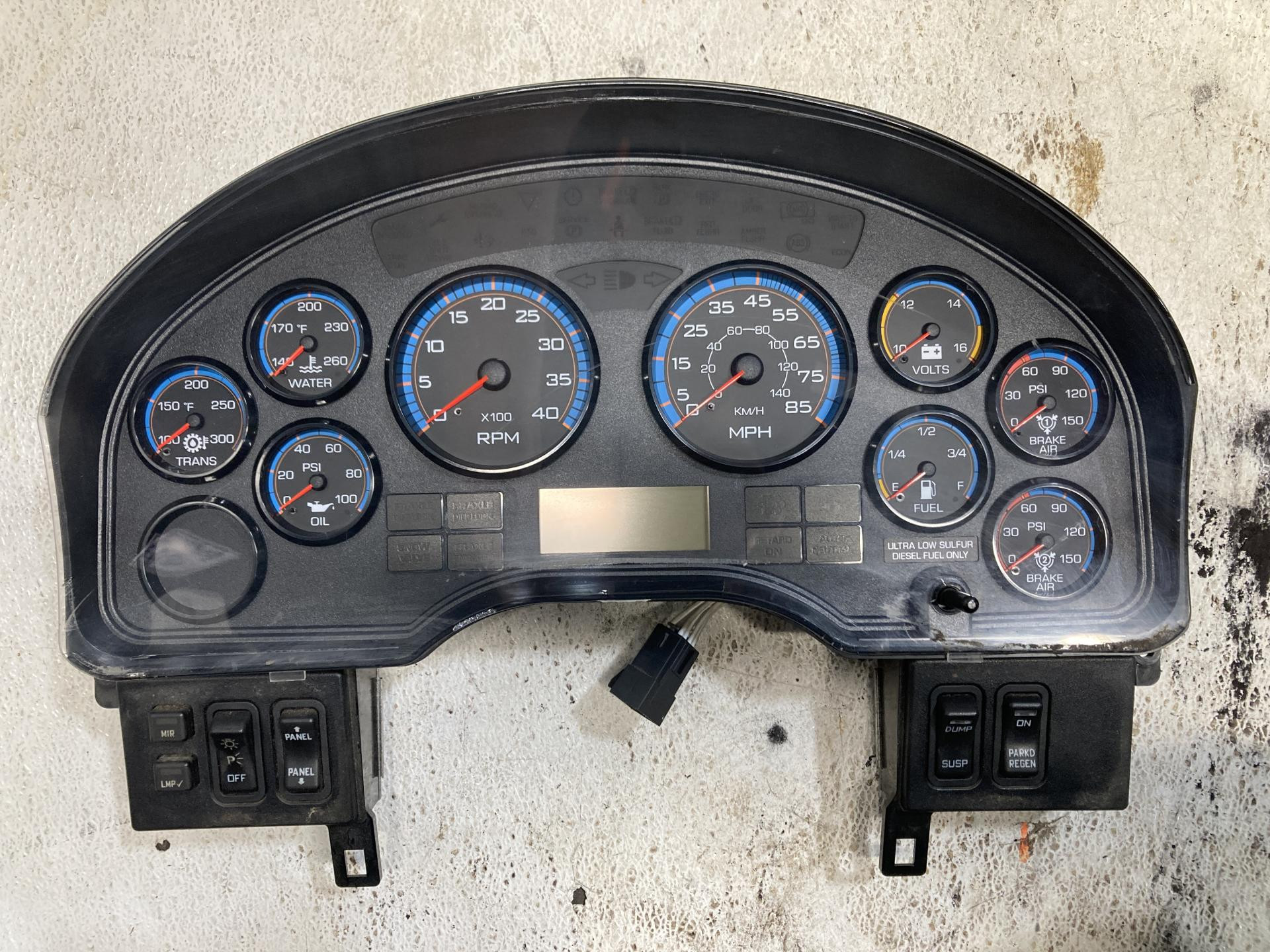 3626975F96 | International DURASTAR (4300) Speedometer Instrument Cluster f