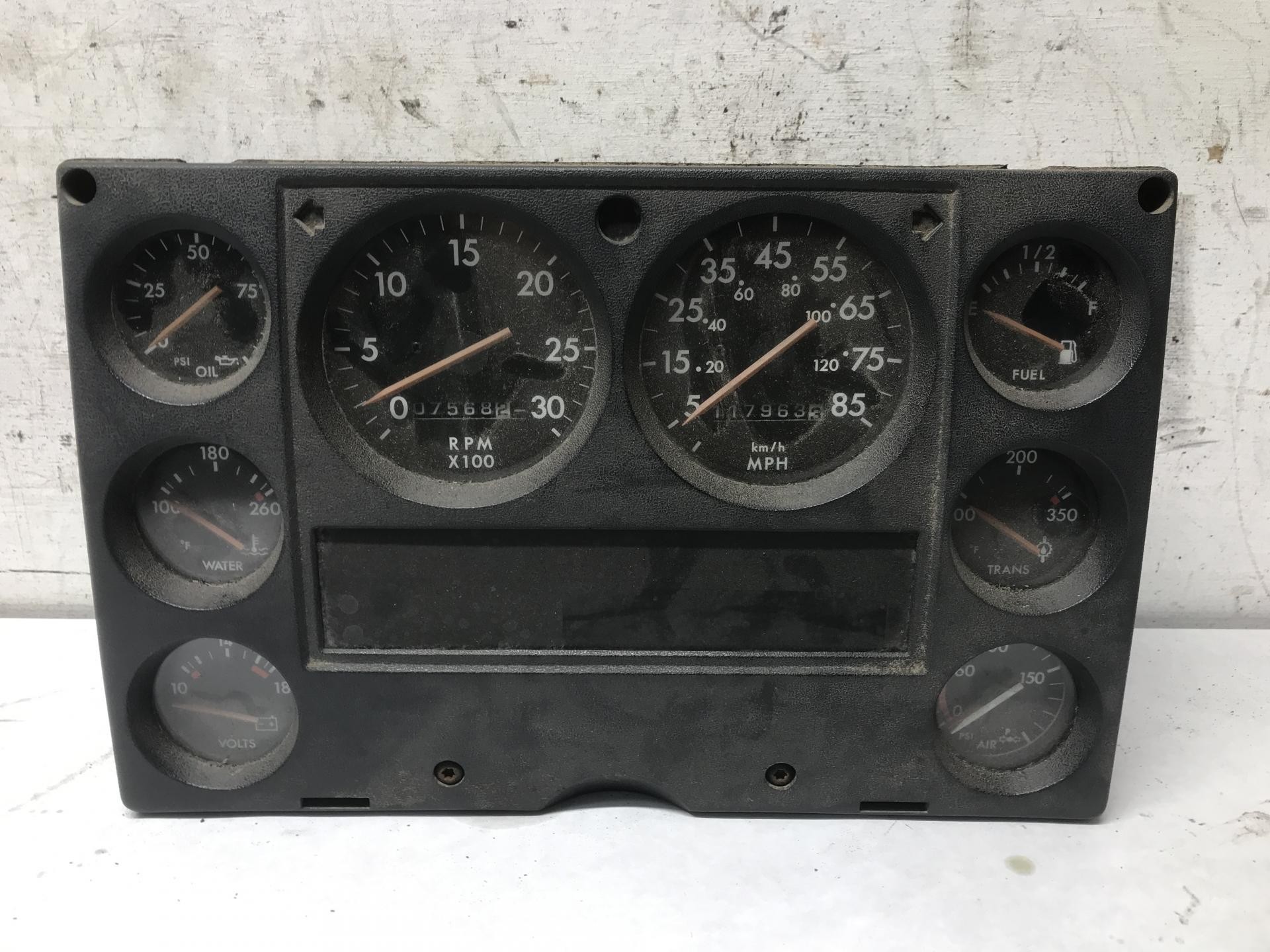 6805404311 | Freightliner FL70 Speedometer Instrument Cluster for Sale