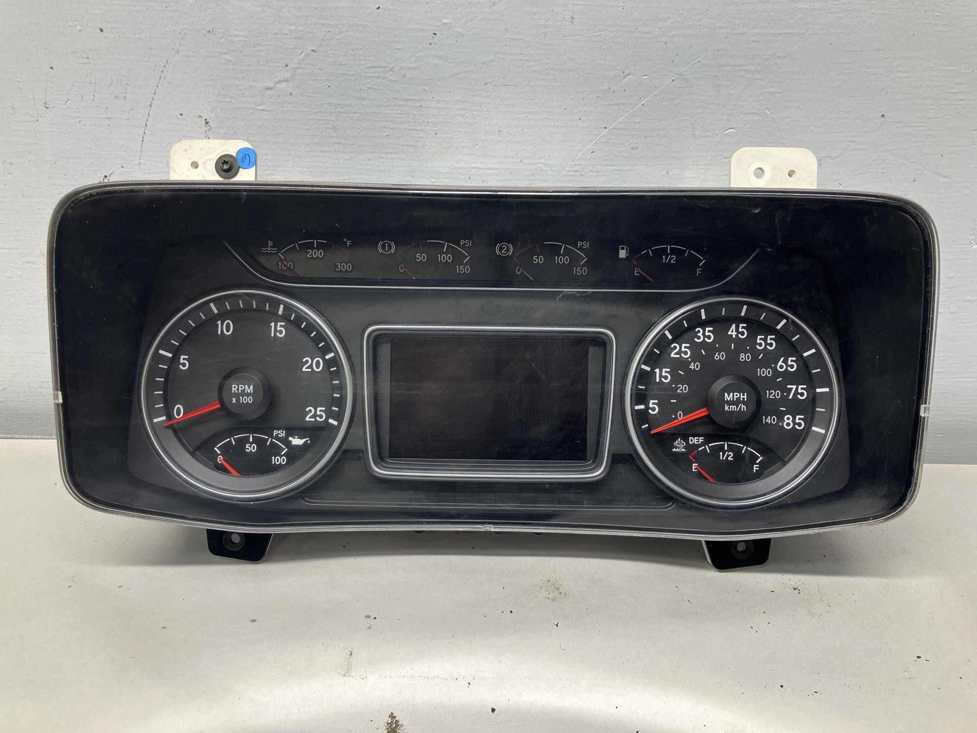 4093454C1 | International LT Speedometer Instrument Cluster for Sale