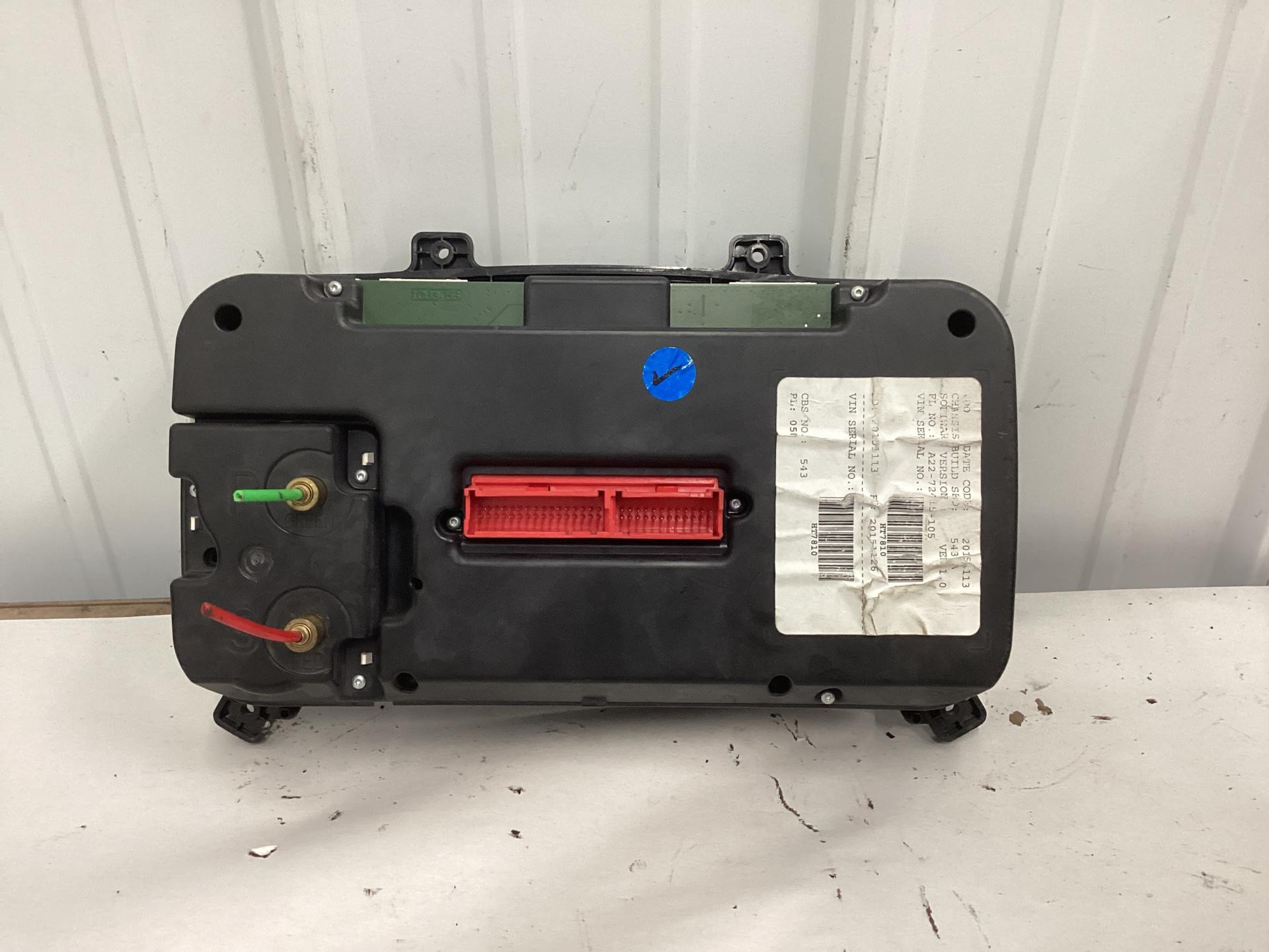 A22-71917-204 | Freightliner 114SD Speedometer Instrument Cluster for Sale