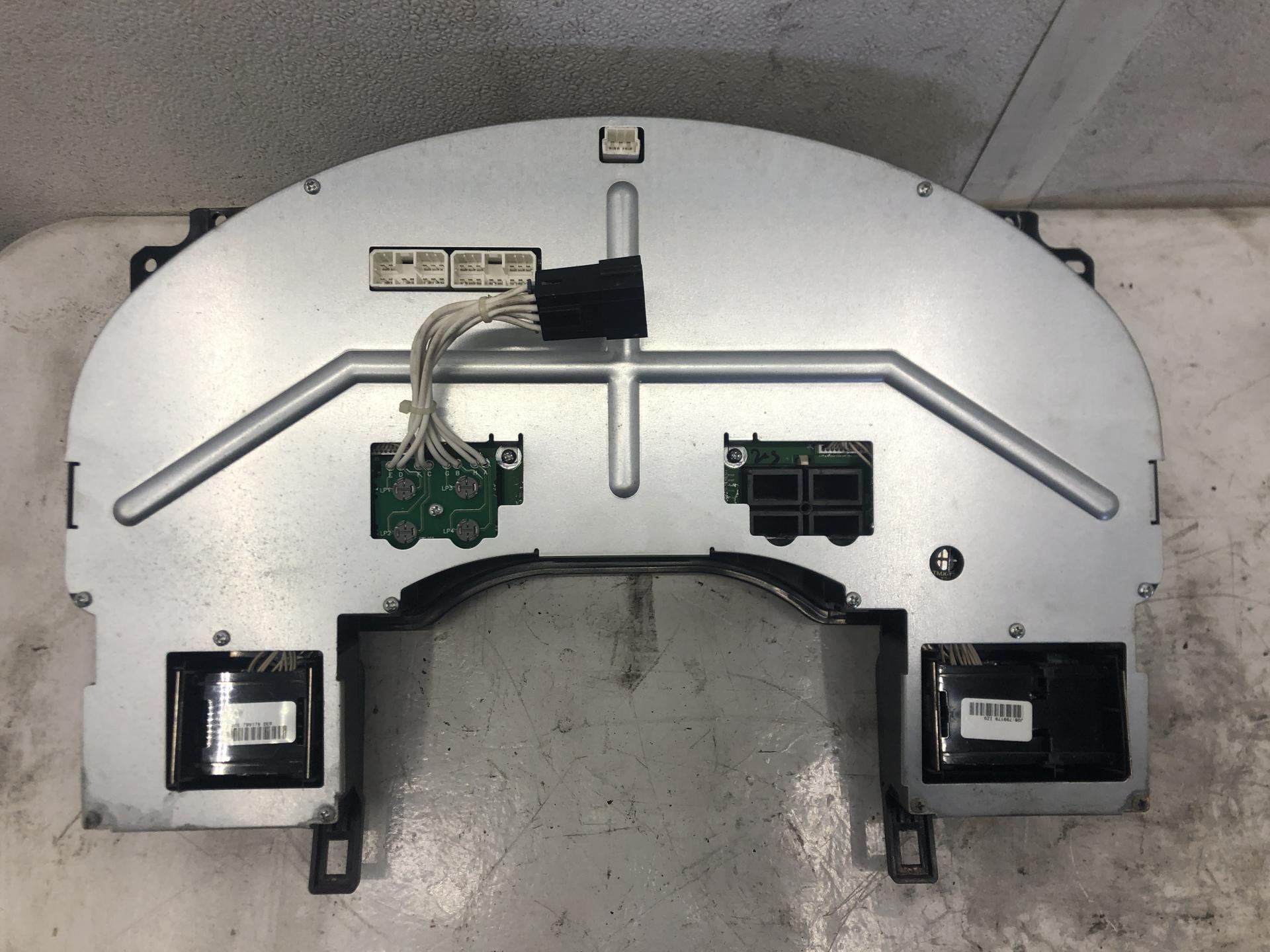 2604695C98 | International PROSTAR Speedometer Instrument Cluster for Sale