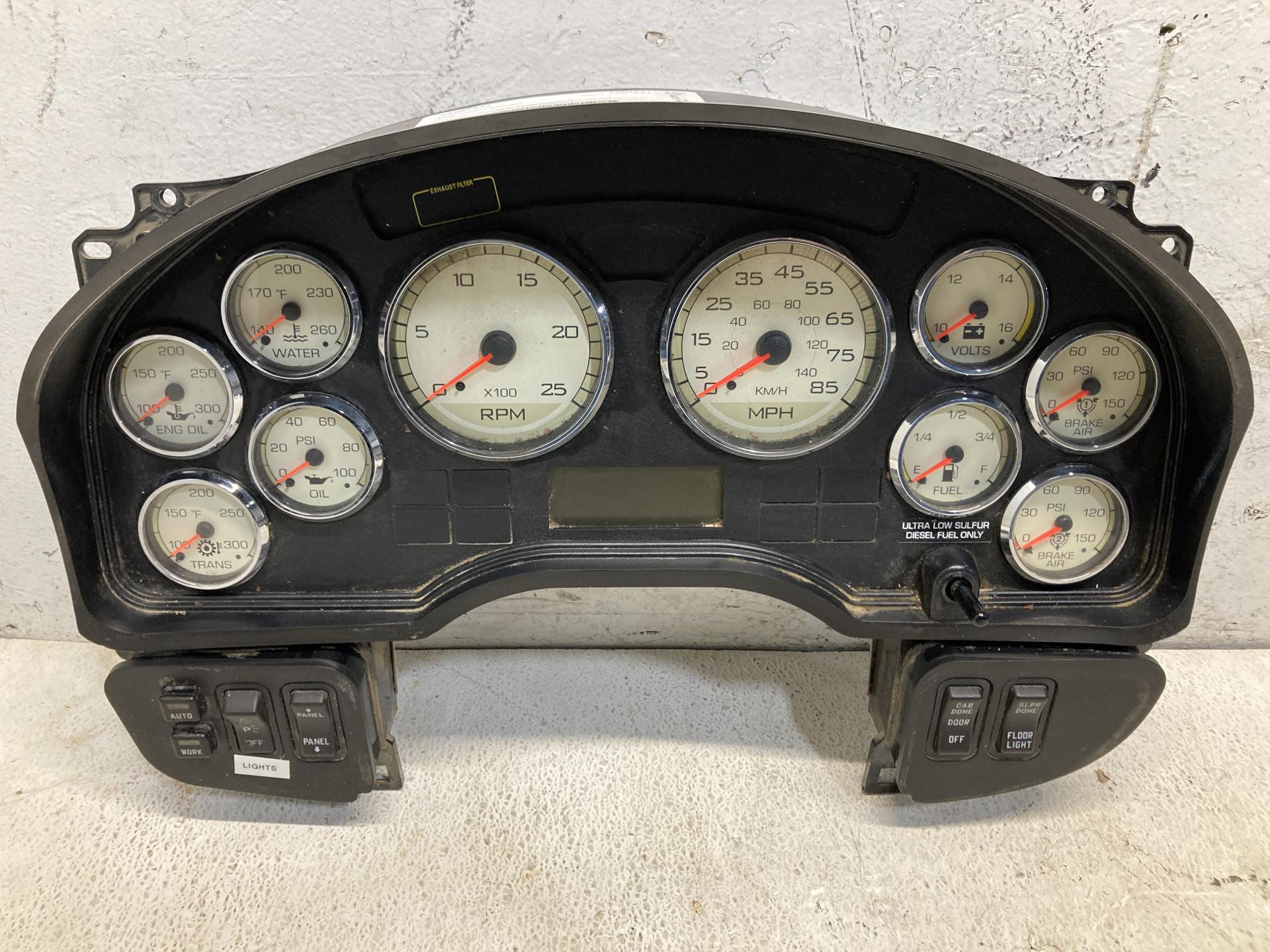 3868196C92 | International PROSTAR Speedometer Instrument Cluster for Sale