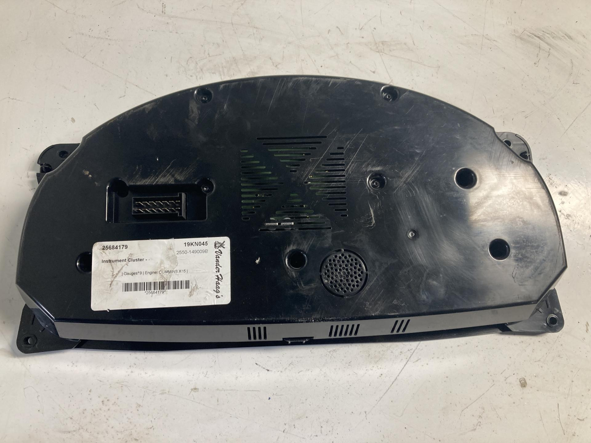 Q43-1166-1-2-031 | Kenworth T680 Speedometer Instrument Cluster for Sale