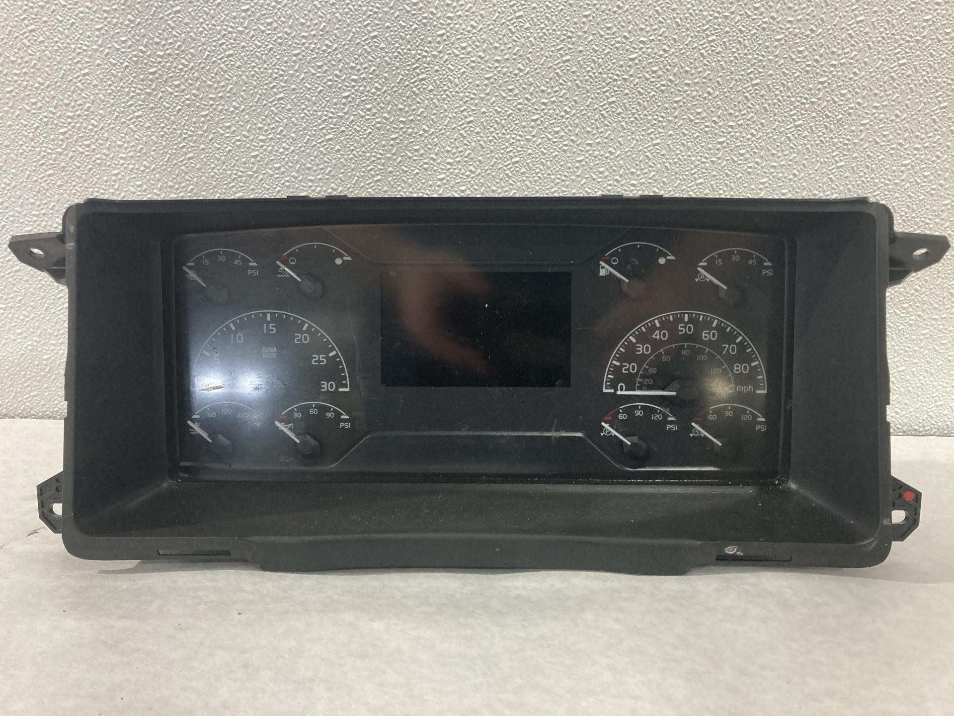 23053047-P03 | Volvo VNL Speedometer Instrument Cluster for Sale