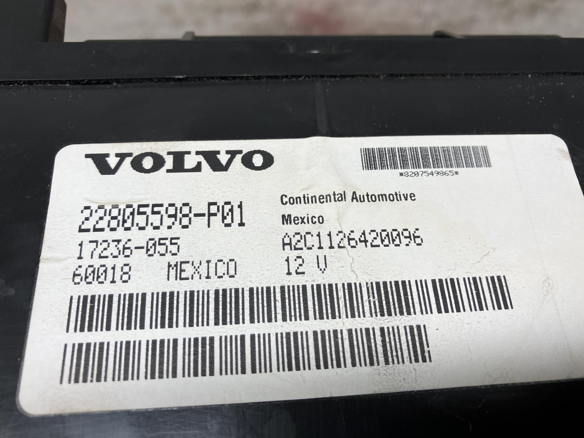 22805598-P01 | Volvo VNM Speedometer Instrument Cluster for Sale