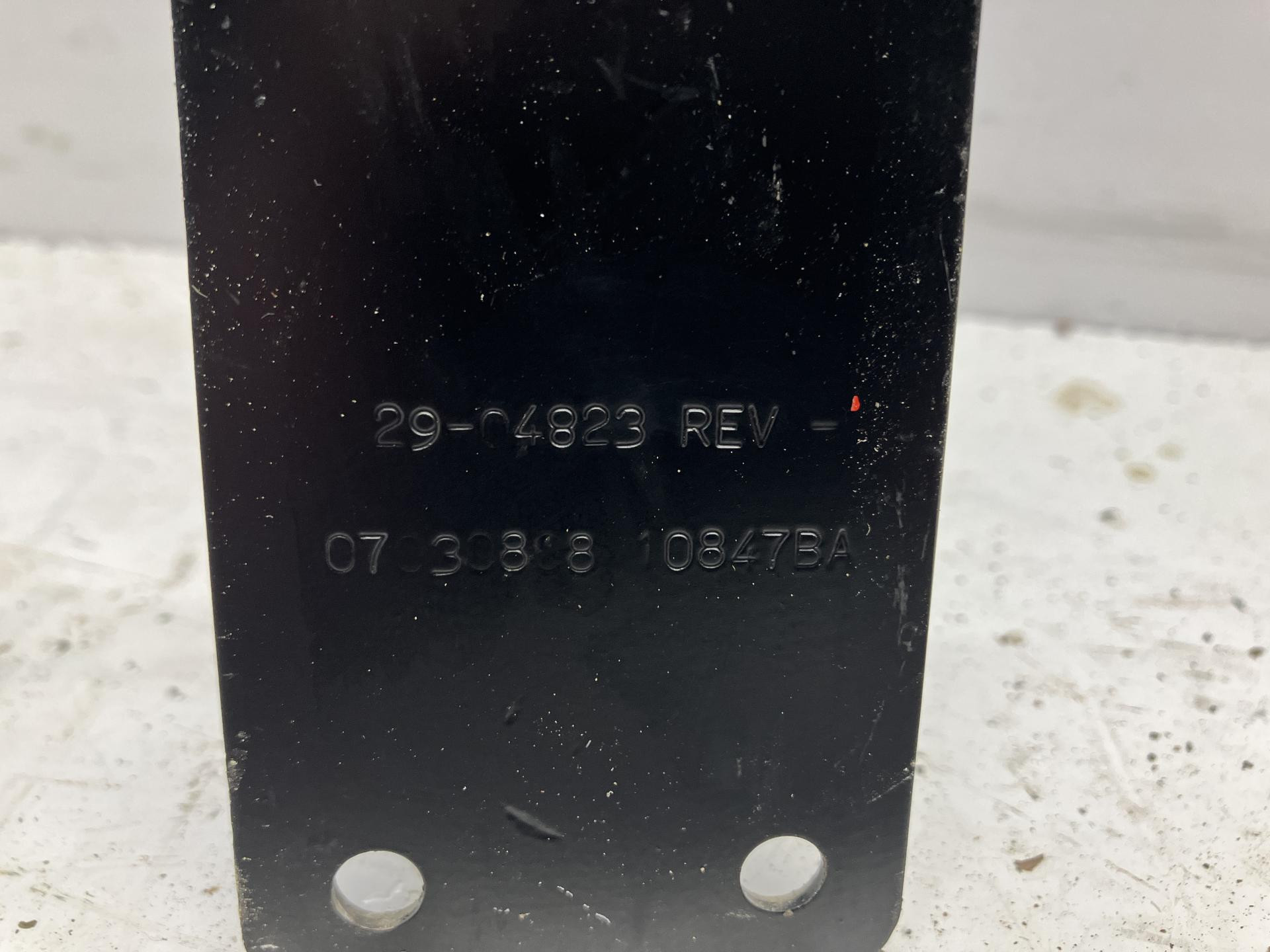 29-04823 | Peterbilt 387 Cab Interior Part for Sale