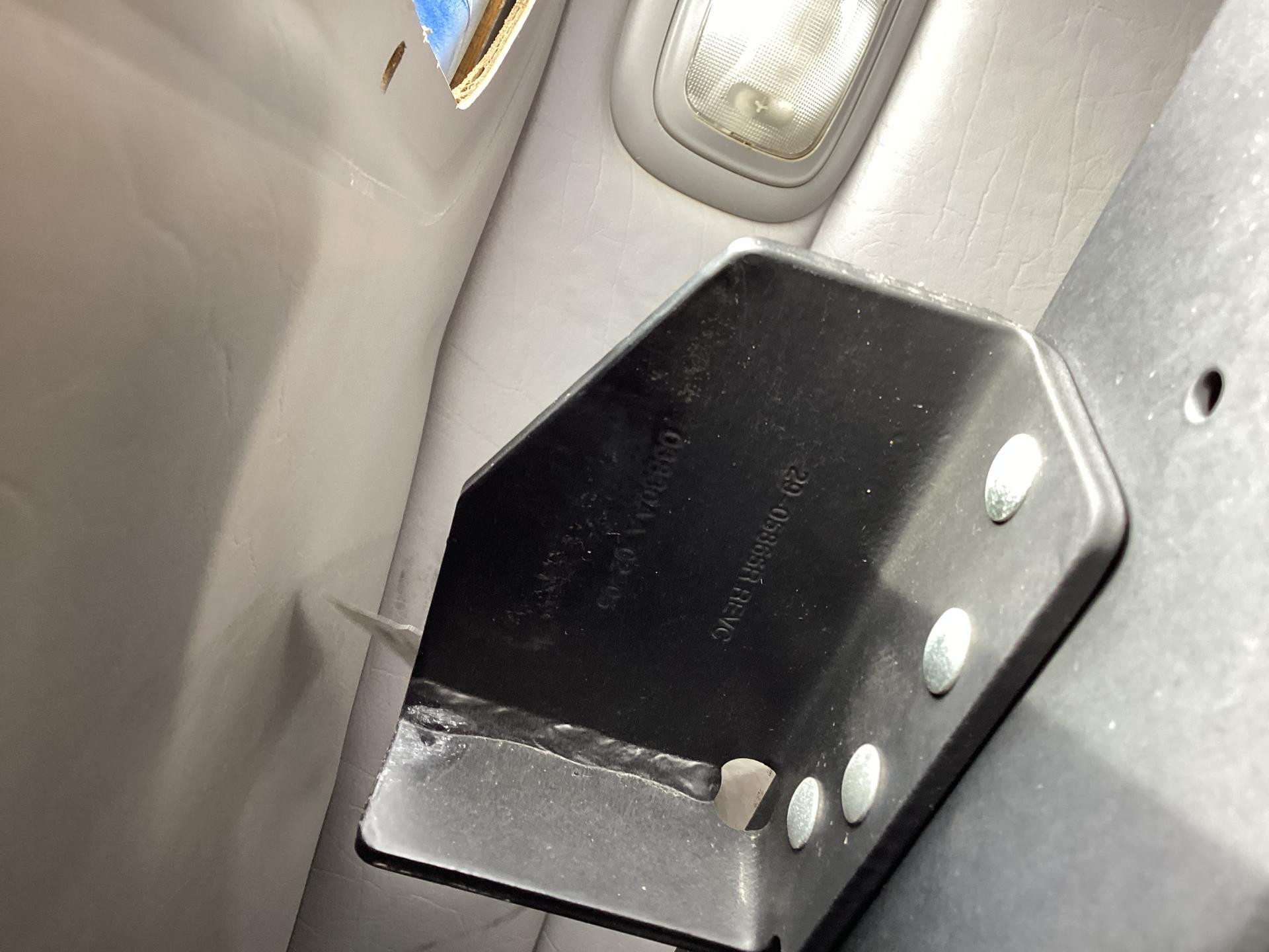 29-05866R | Peterbilt 387 Cab Interior Part for Sale