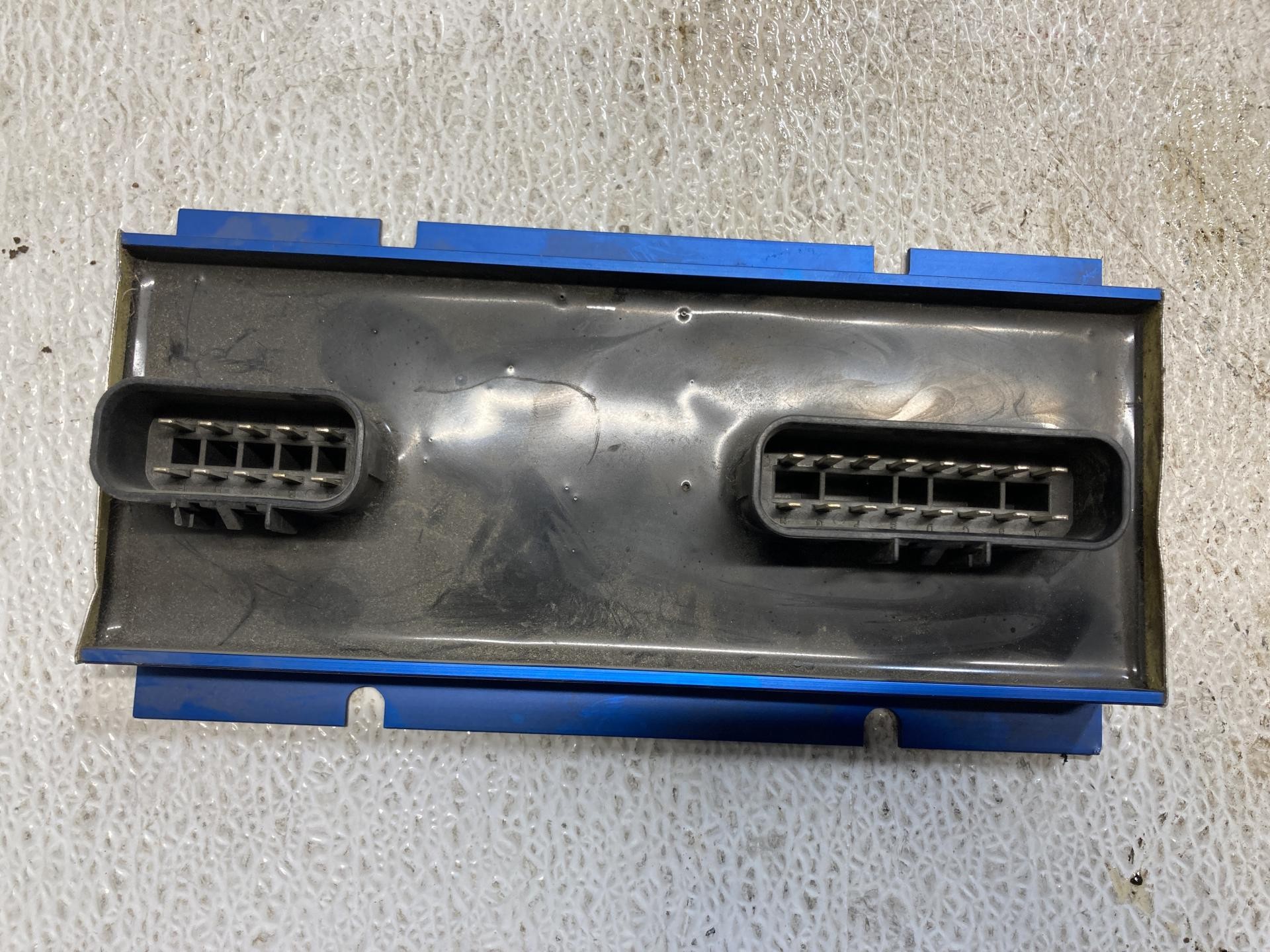 06-67947-000 | Freightliner FL112 Light Control Module for Sale