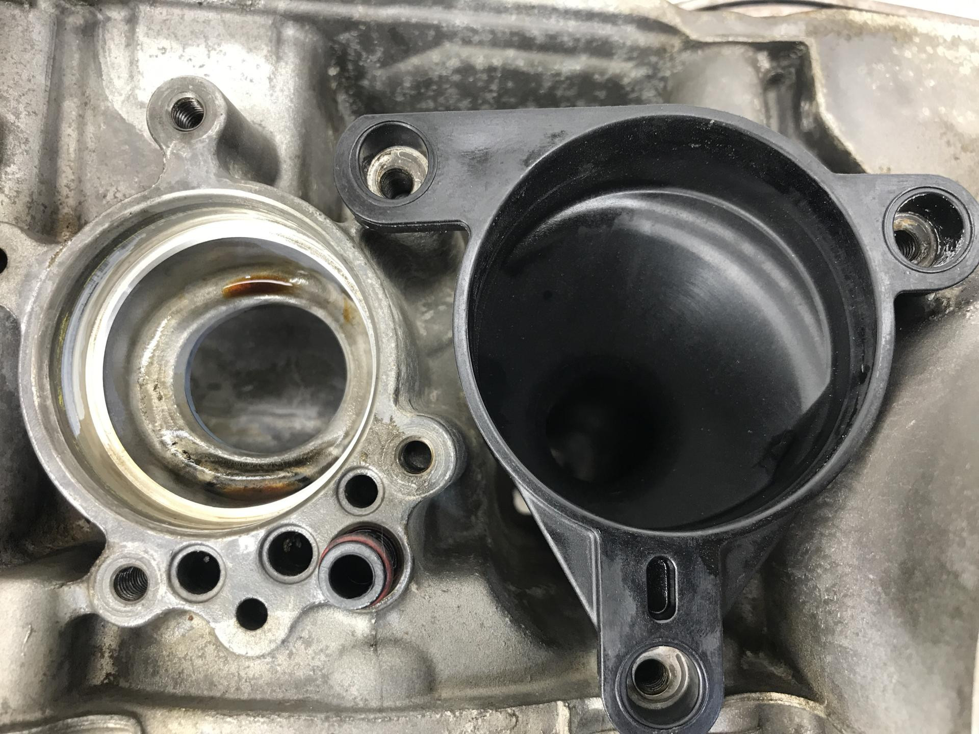 A4721802810 | Detroit DD13 Oil Filter / Cooler Module for Sale