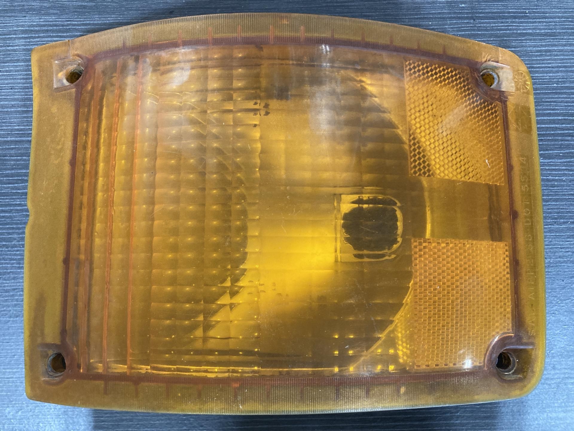 1661762C93 | International 8100 Parking Lamp for Sale
