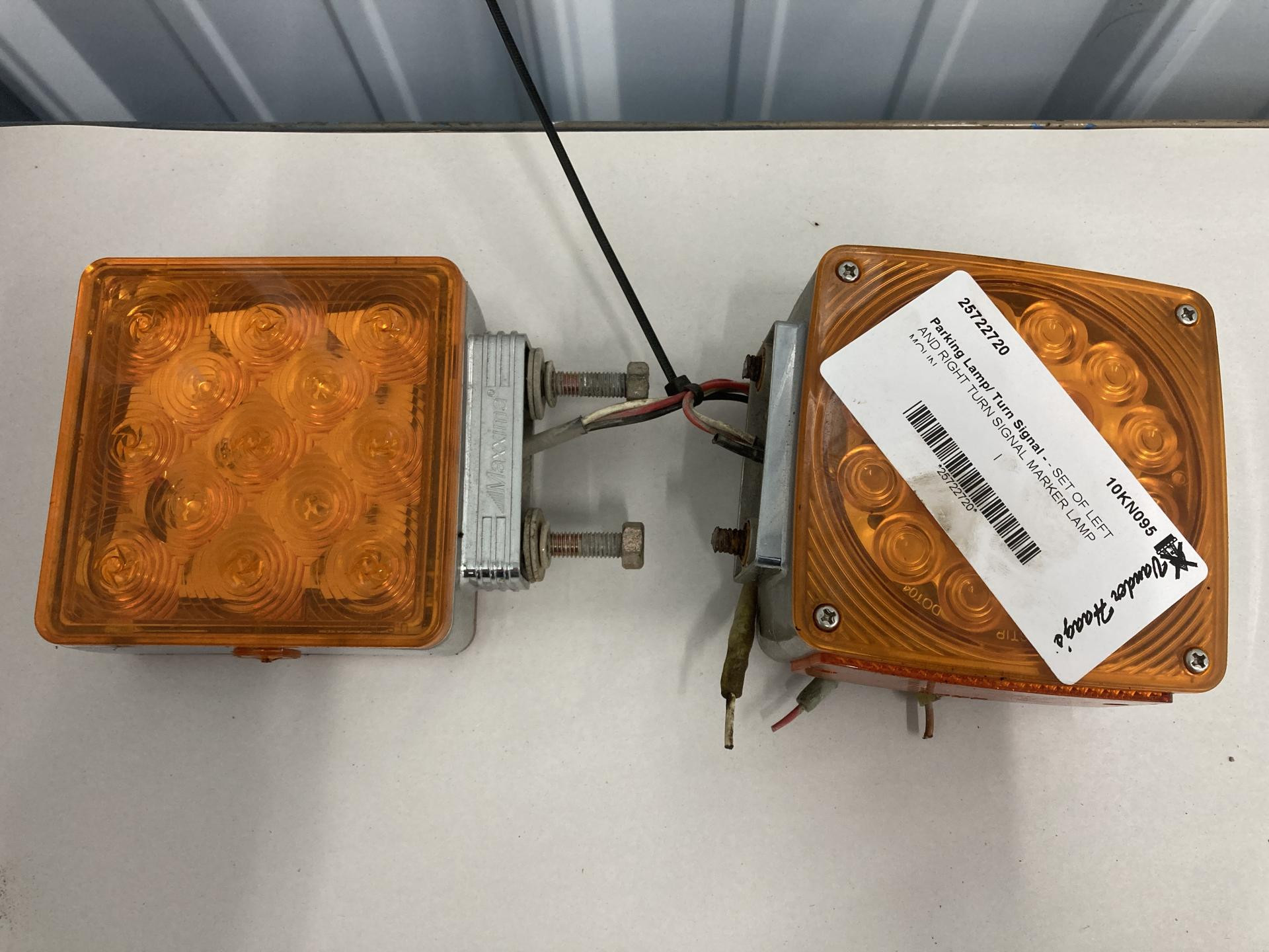 Kenworth T800 Parking Lamp for Sale