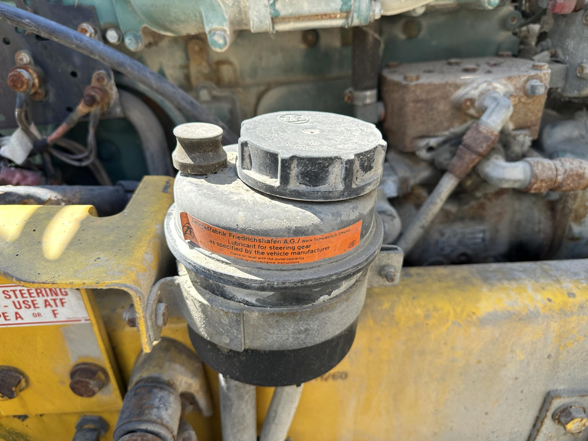 Volvo FE Power Steering Reservoir for Sale