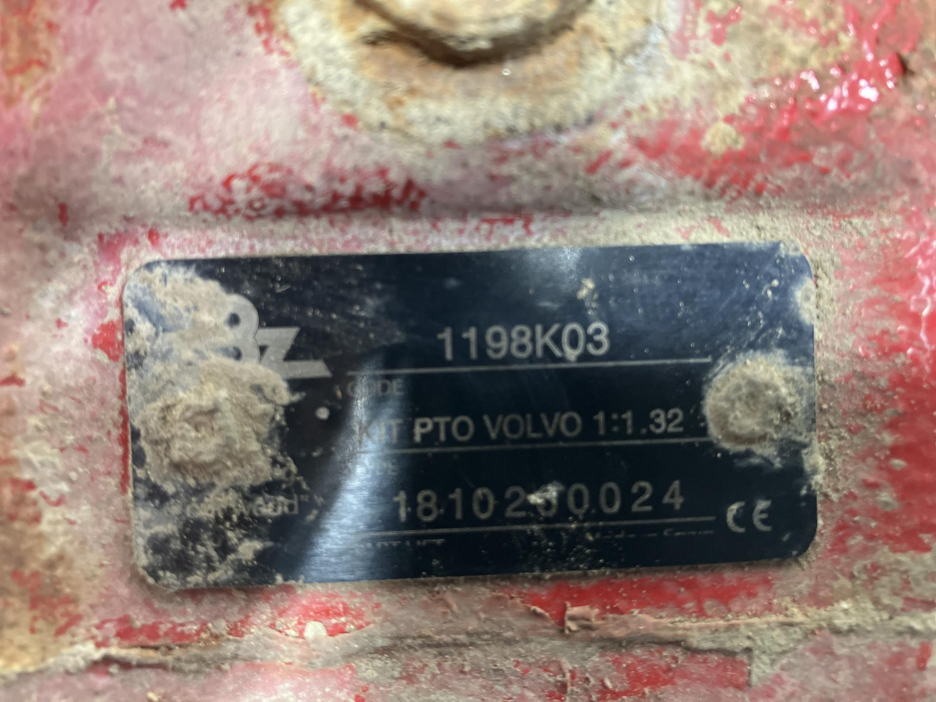 1198KO3 | Volvo AT2612D PTO | Power Take Off for Sale