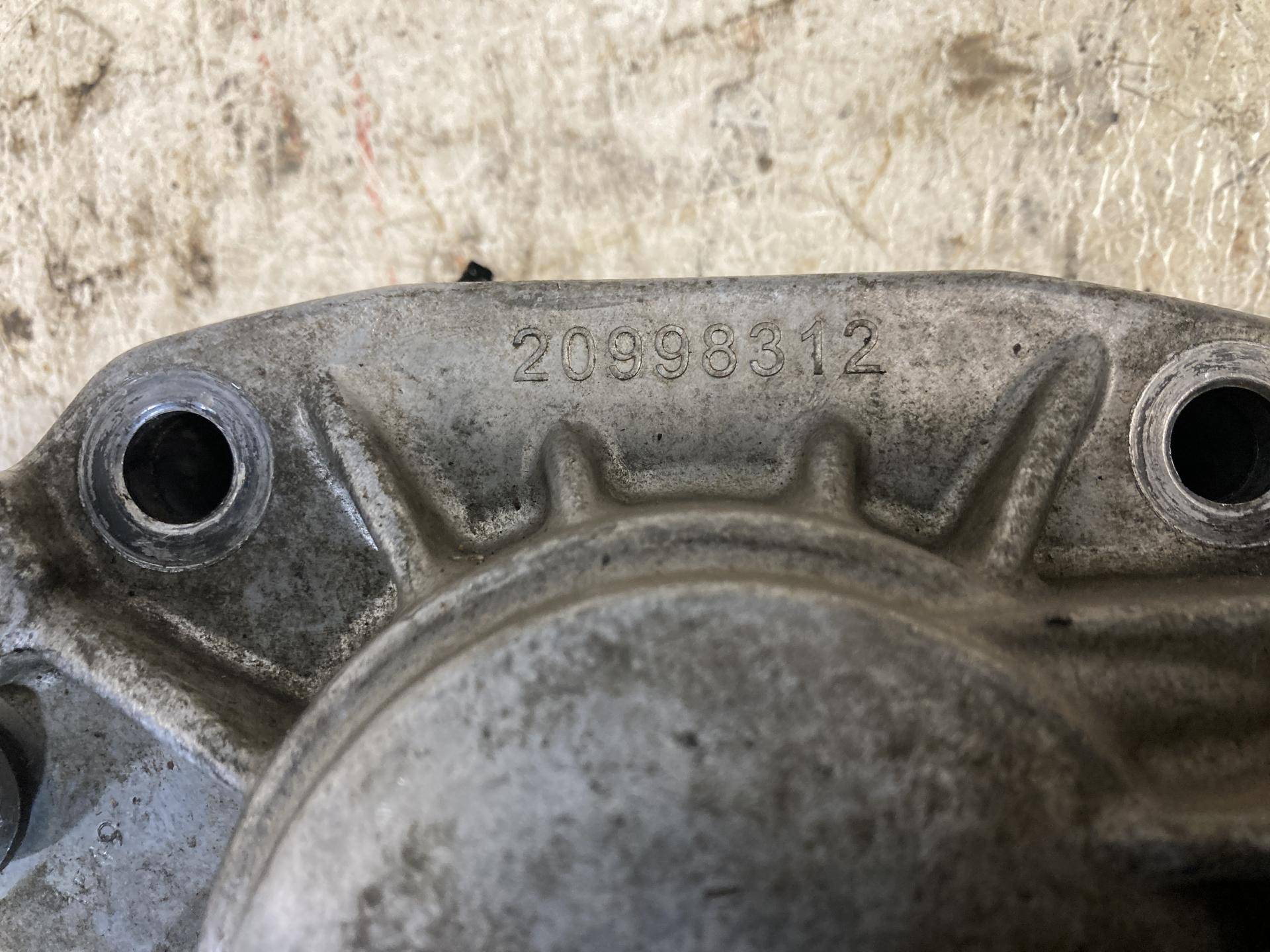 22770442 | Mack ATO2612F PTO | Power Take Off for Sale