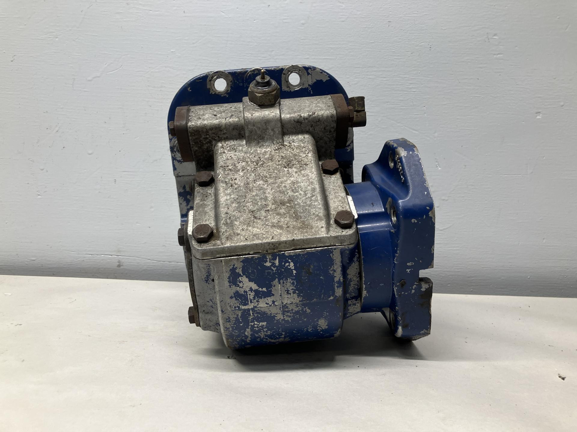 Mack T2060 PTO | Power Take Off for Sale