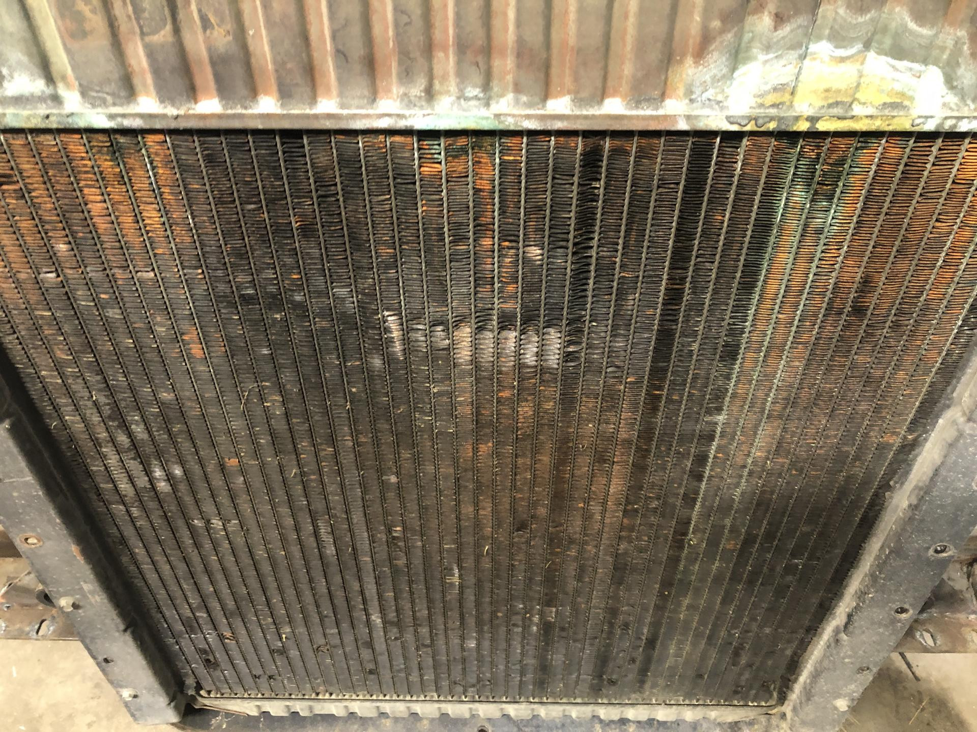 International 1700 LOADSTAR Radiator for Sale