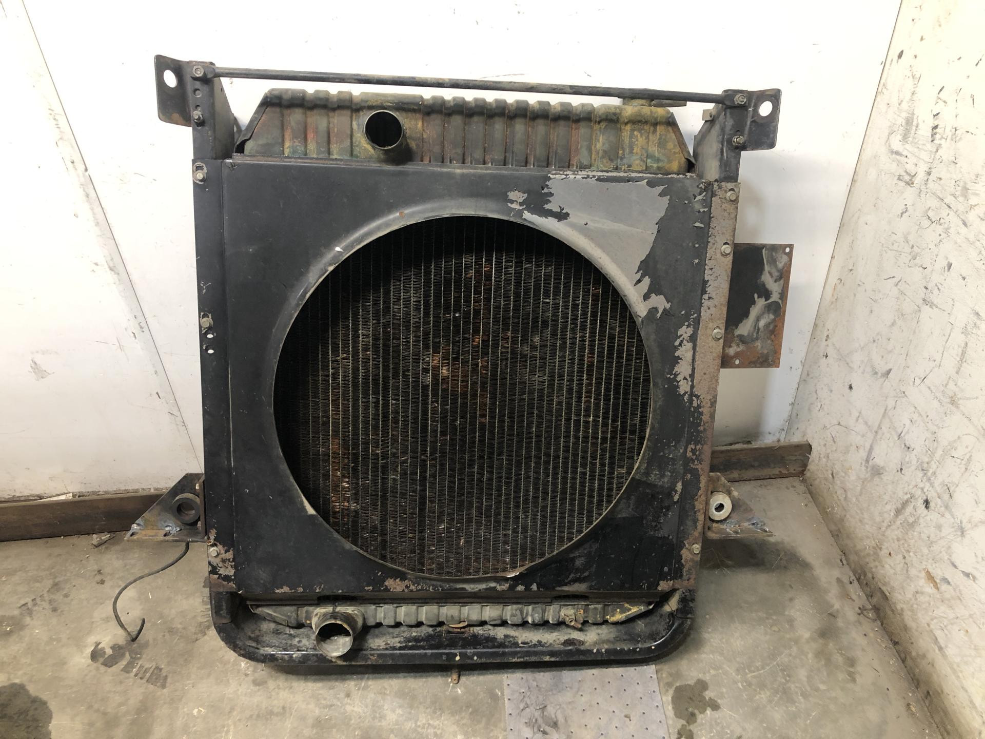 International 1700 LOADSTAR Radiator for Sale