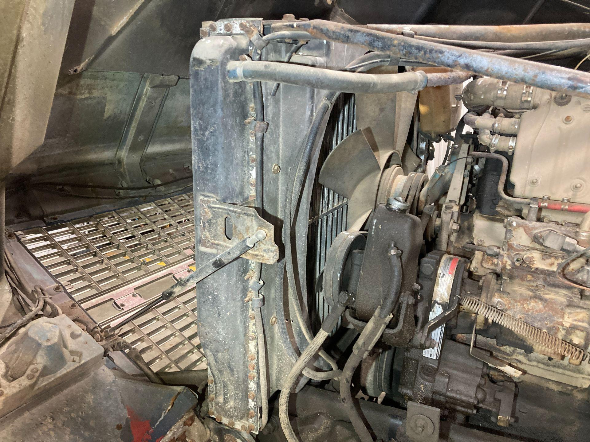 Ford LTL9000 Radiator for Sale