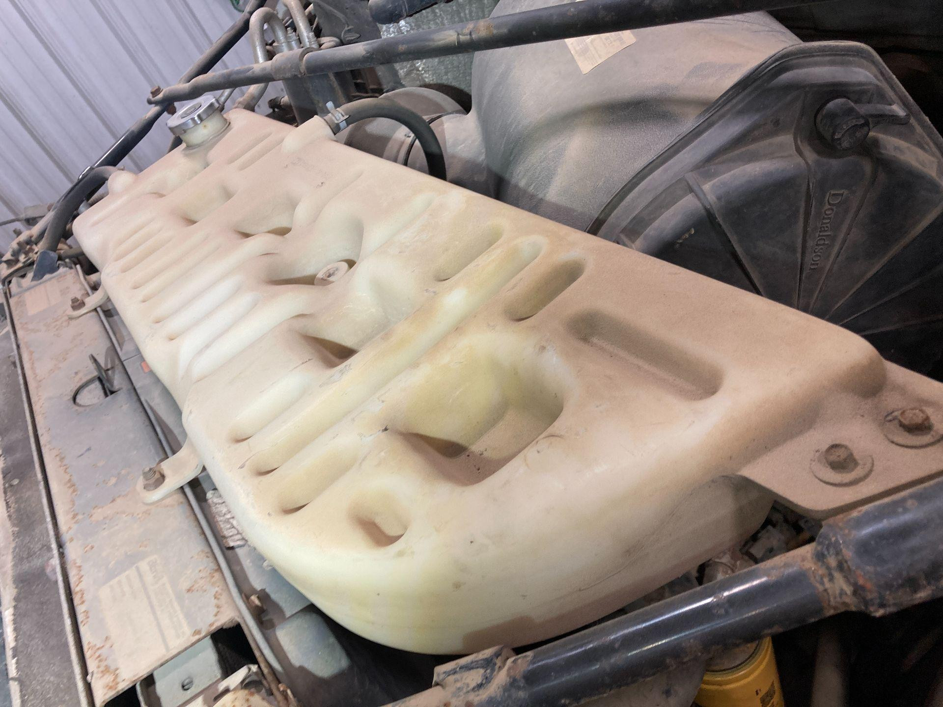 F81A8A080-AD | Ford F650 Radiator Overflow Bottle for Sale