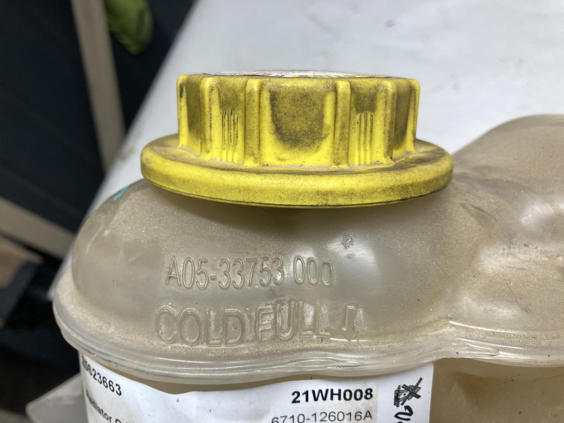 A05-33753-000 | Freightliner M2 106 Radiator Overflow Bottle for Sale