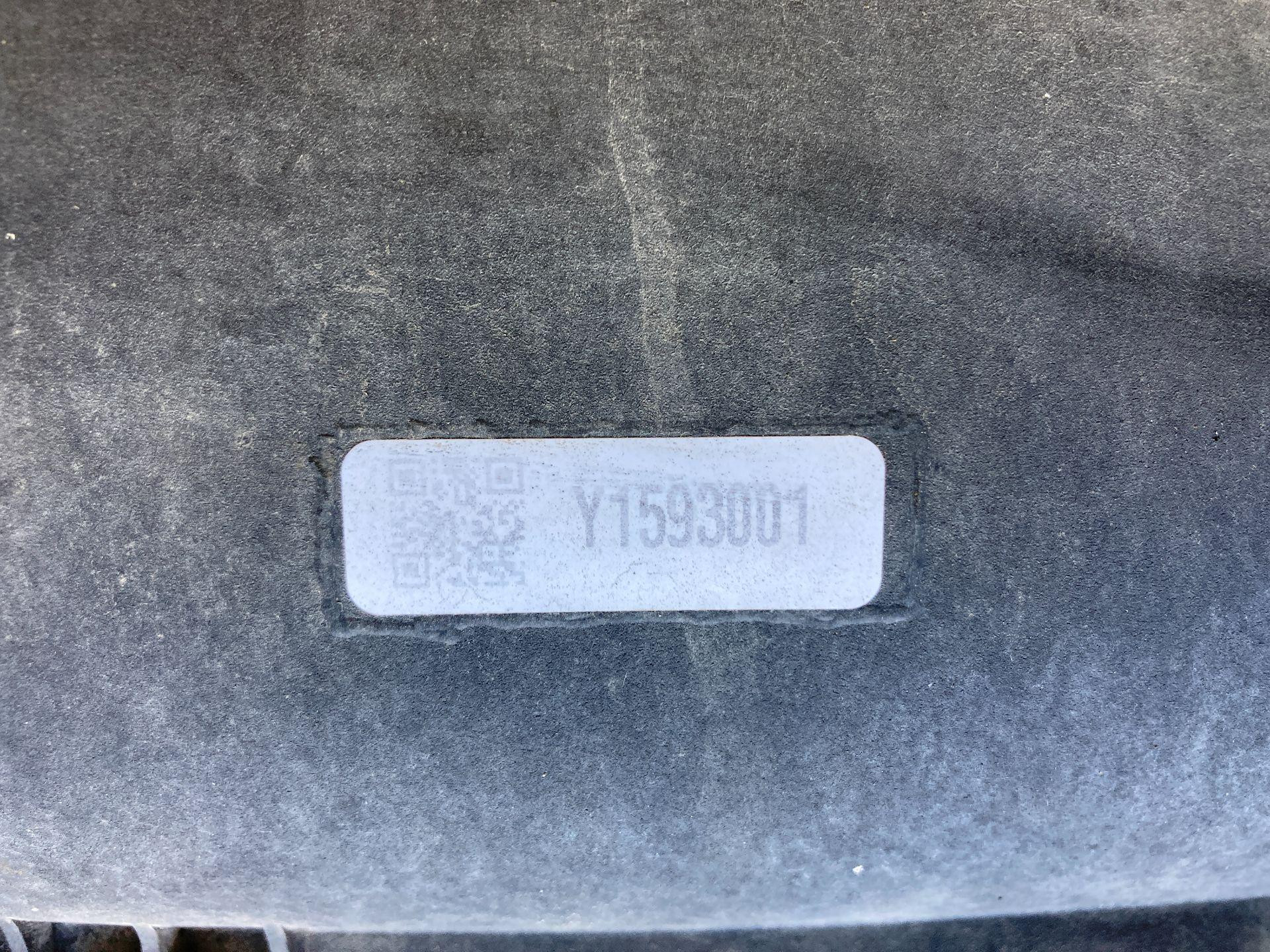 Y1593001 | Kenworth T680 Radiator Shroud for Sale