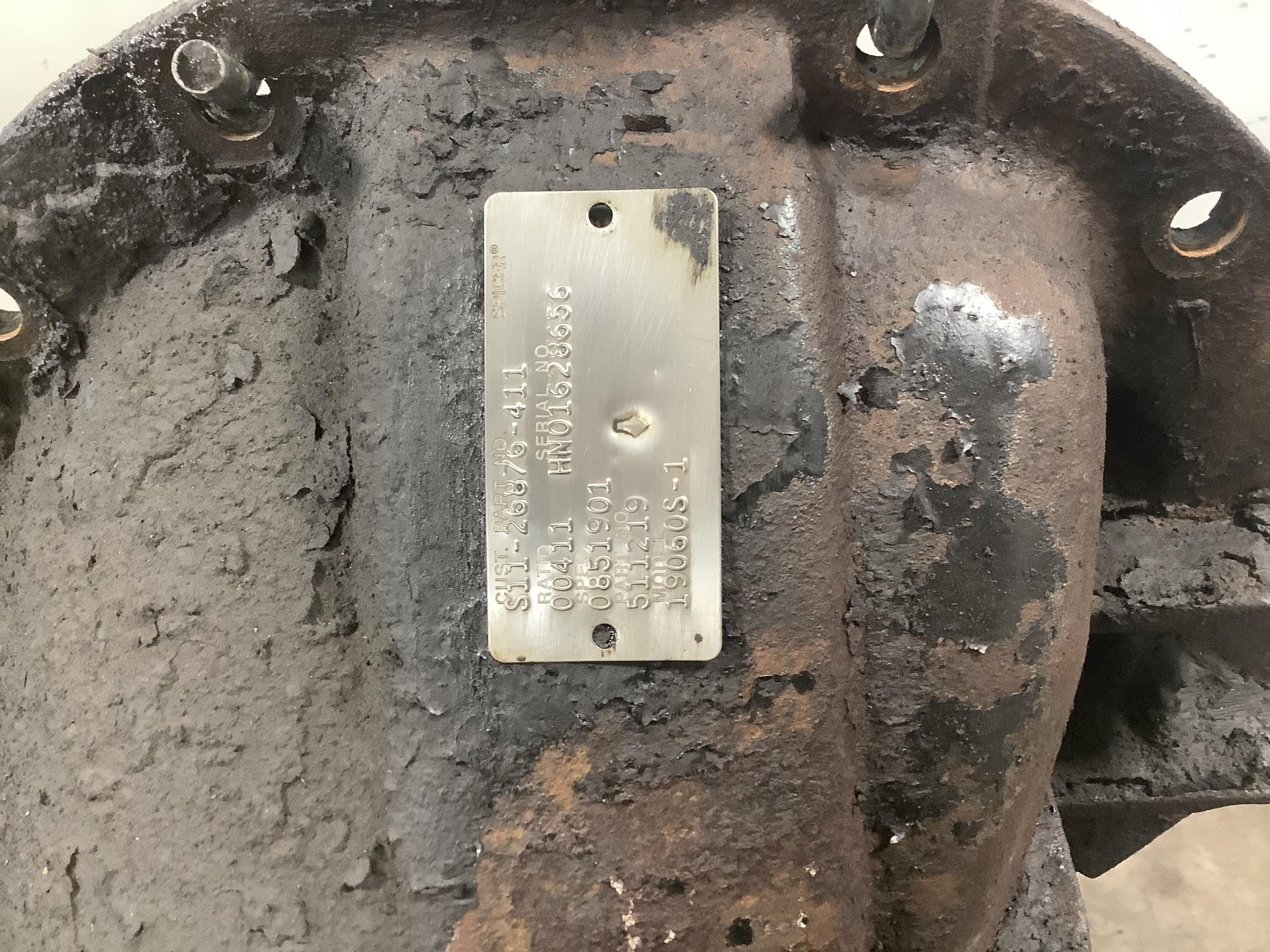 510915 | Eaton 19060S Rear Differential | Carrier Assembly for Sale