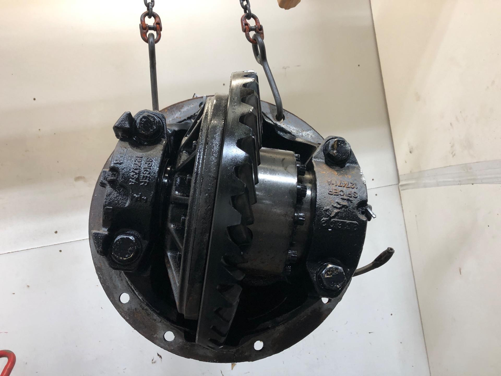 510917 | Eaton 21060S Rear Differential | Carrier Assembly for Sale