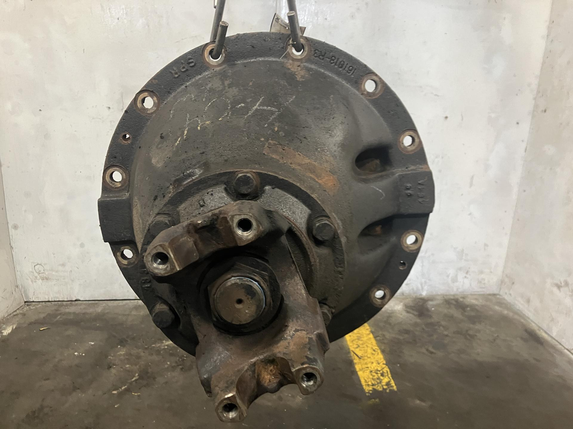 Spicer J190S Rear Differential | Carrier Assembly for Sale