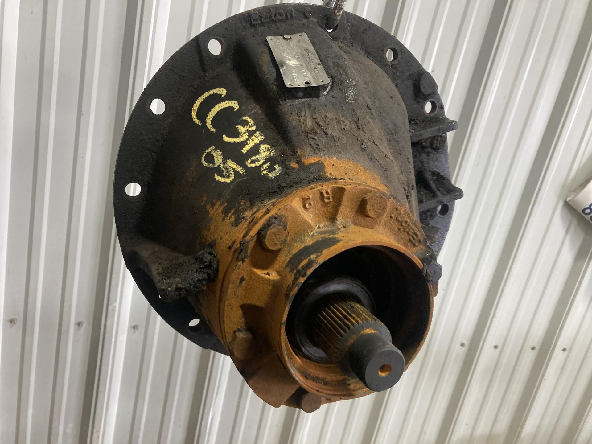 RSP40-370 | Eaton RS404 Rear Differential | Carrier Assembly for Sale