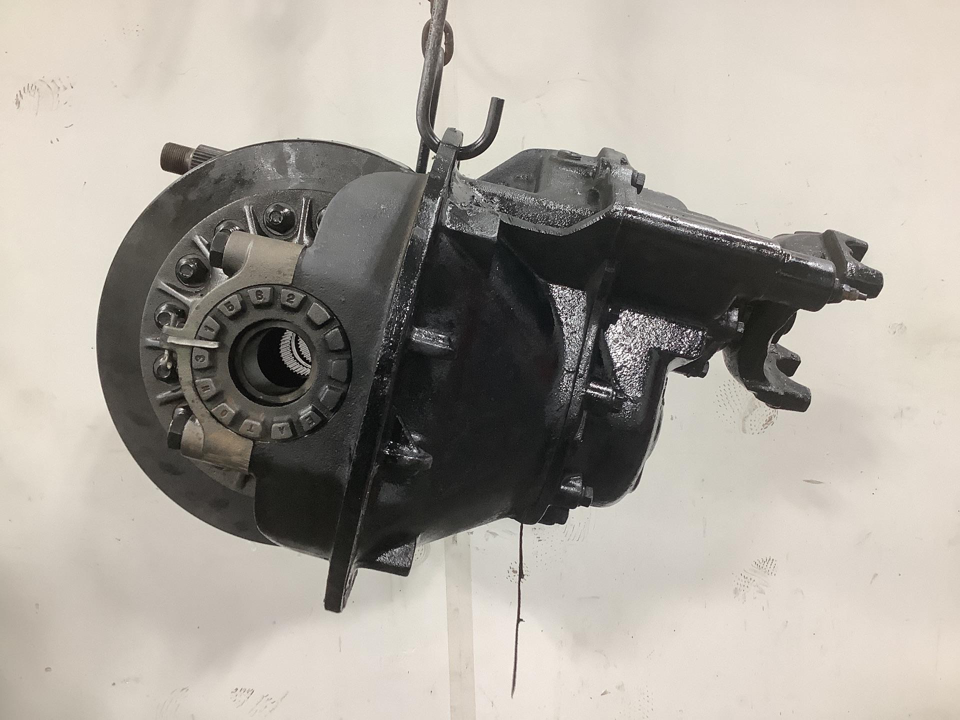 128107C | Eaton DS381 Front Carrier | Differential Assembly for Sale