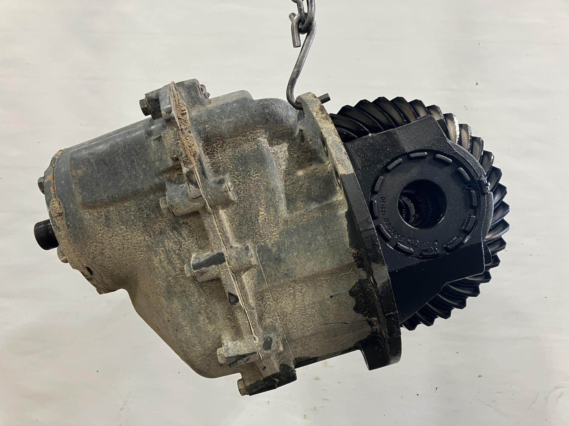0706601 | Eaton DS404 Front Carrier | Differential Assembly for Sale