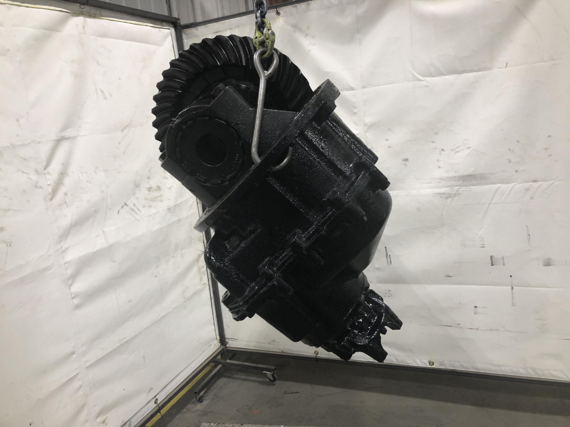 HN03571522 | Eaton DST40 Front Carrier | Differential Assembly for Sale