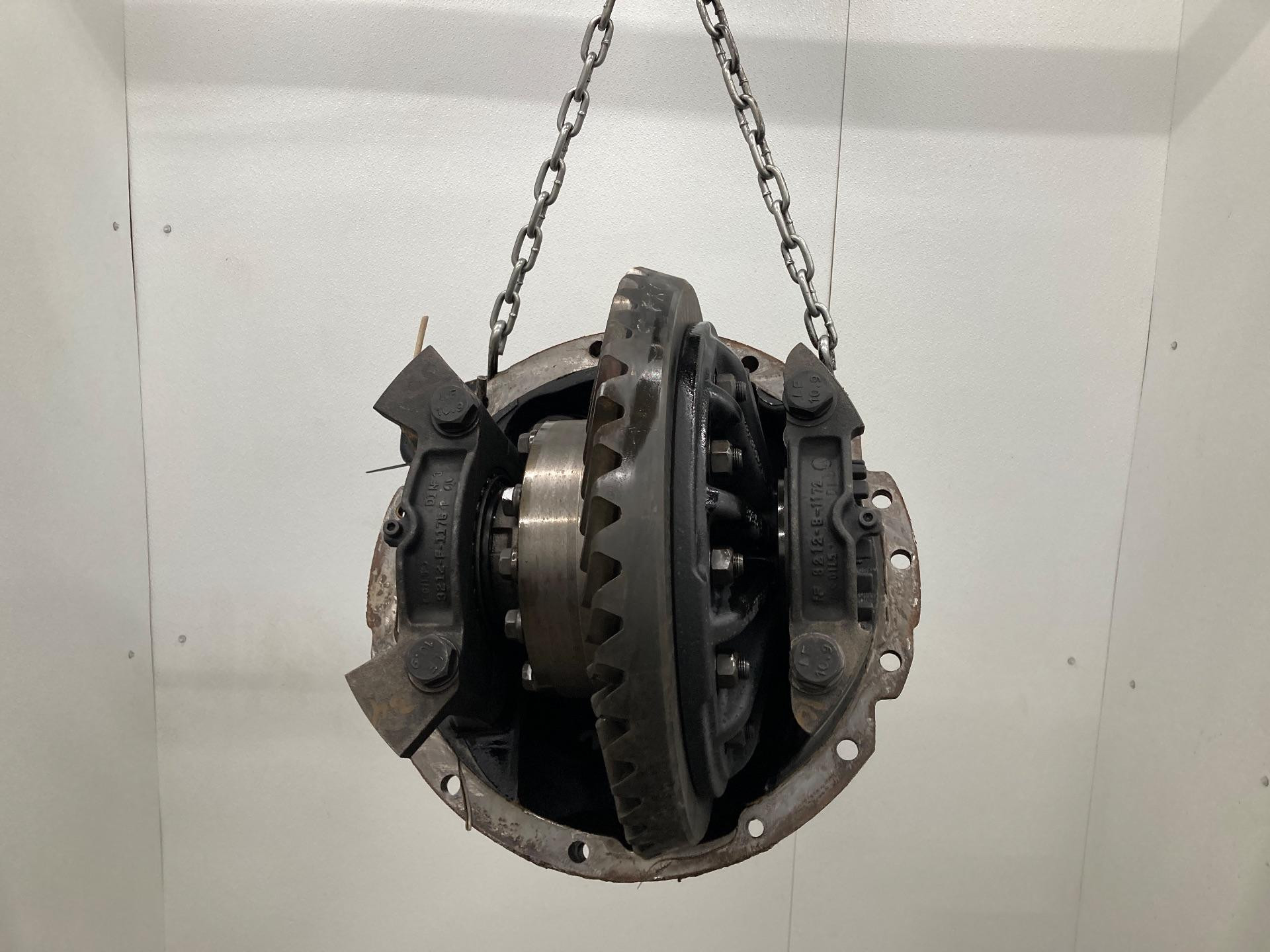 RD23160 | Meritor RD25160 Front Carrier | Differential Assembly for Sale