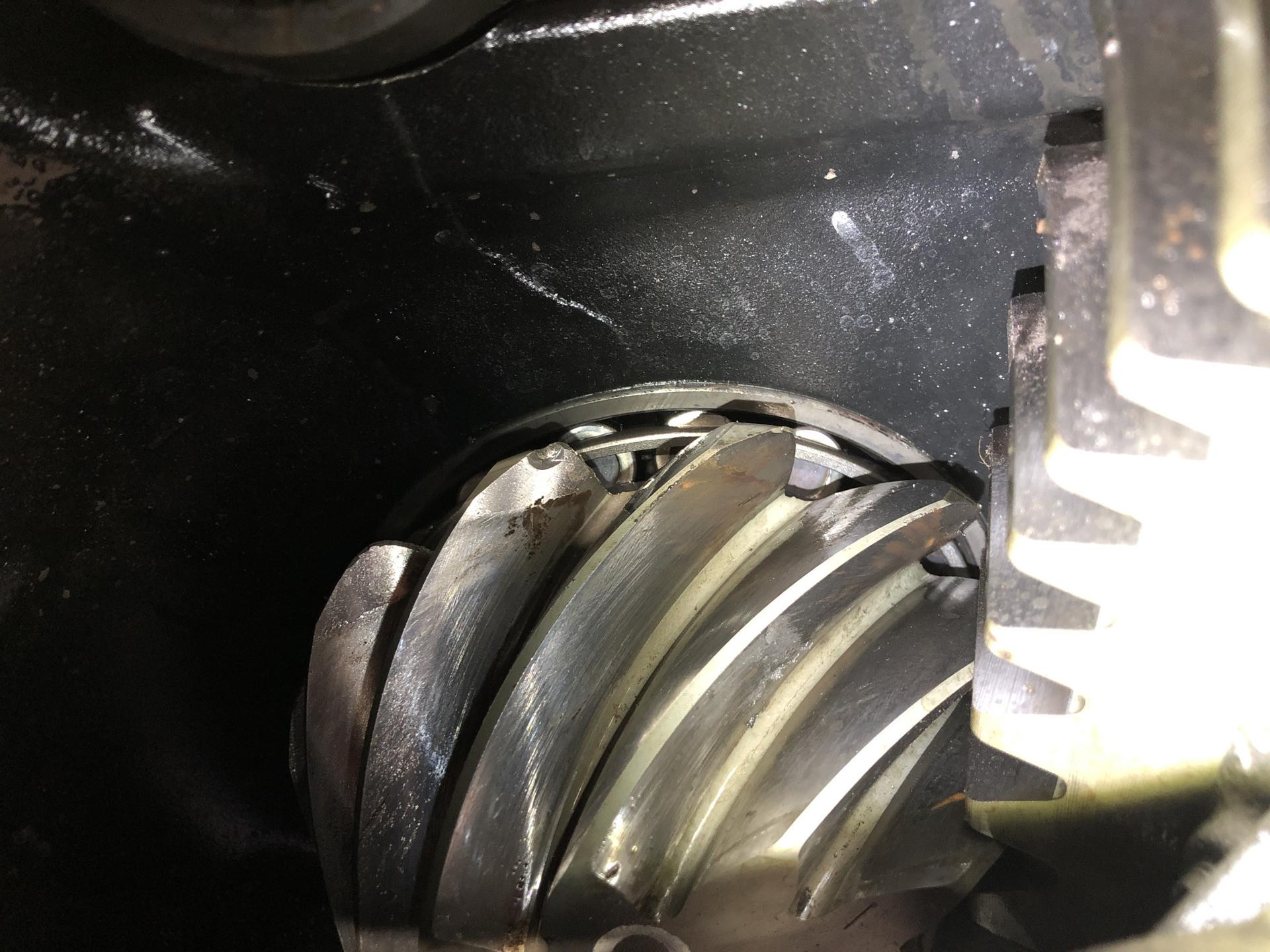 MBA6093501520R | Alliance Axle RT44.0-4 Front Carrier | Differential Assemb