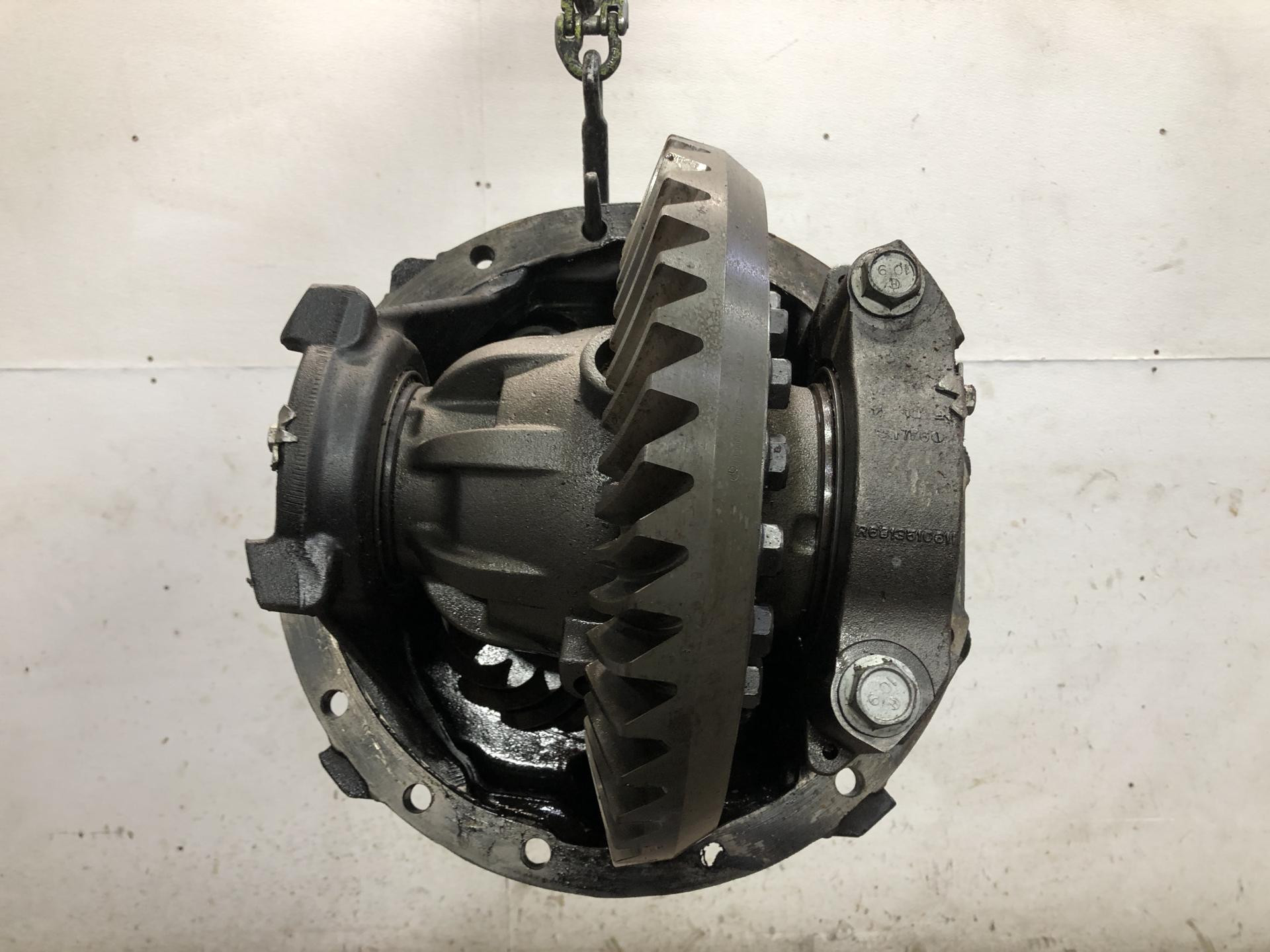MBA6093501520R | Alliance Axle RT44.0-4 Front Carrier | Differential Assemb
