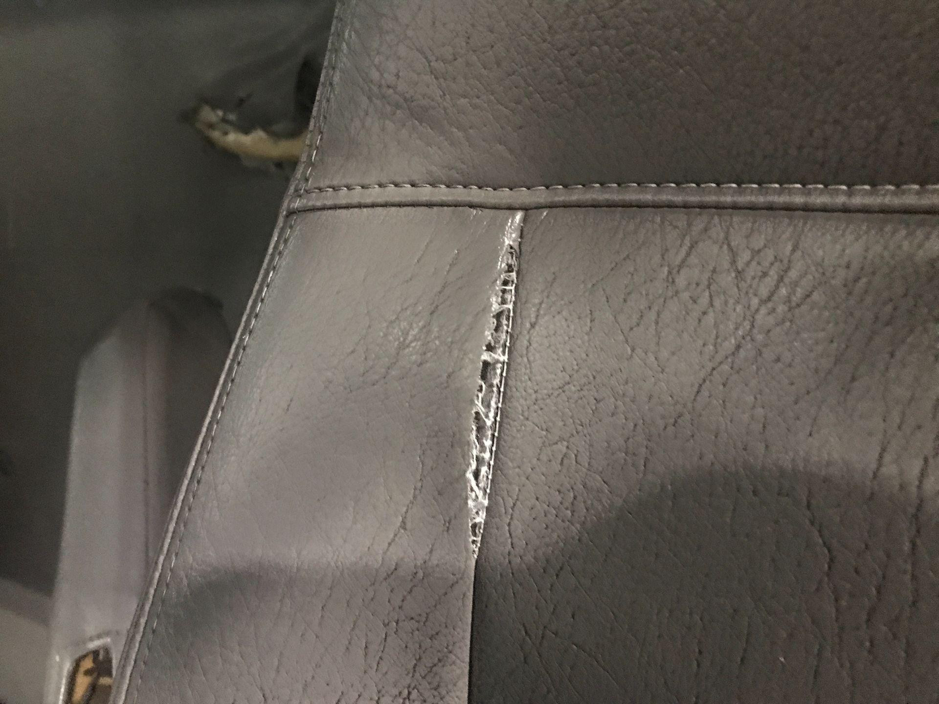 188900MW65 | Freightliner M2 106 Air Ride Seat for Sale