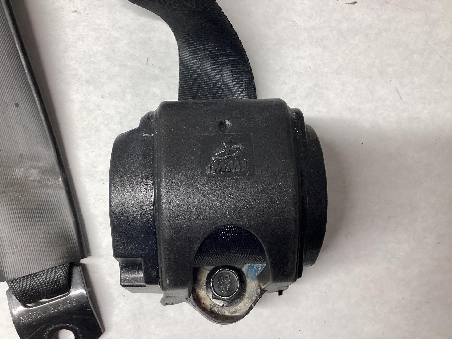 Mack ANTHEM (AN) Seat Belt Assembly for Sale