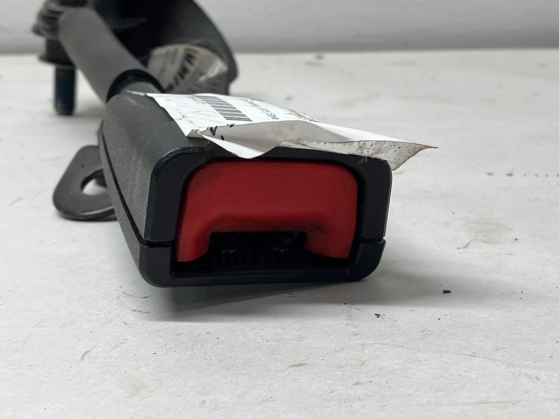 A11364M | Volvo VNL Seat Belt Latch (female end) for Sale