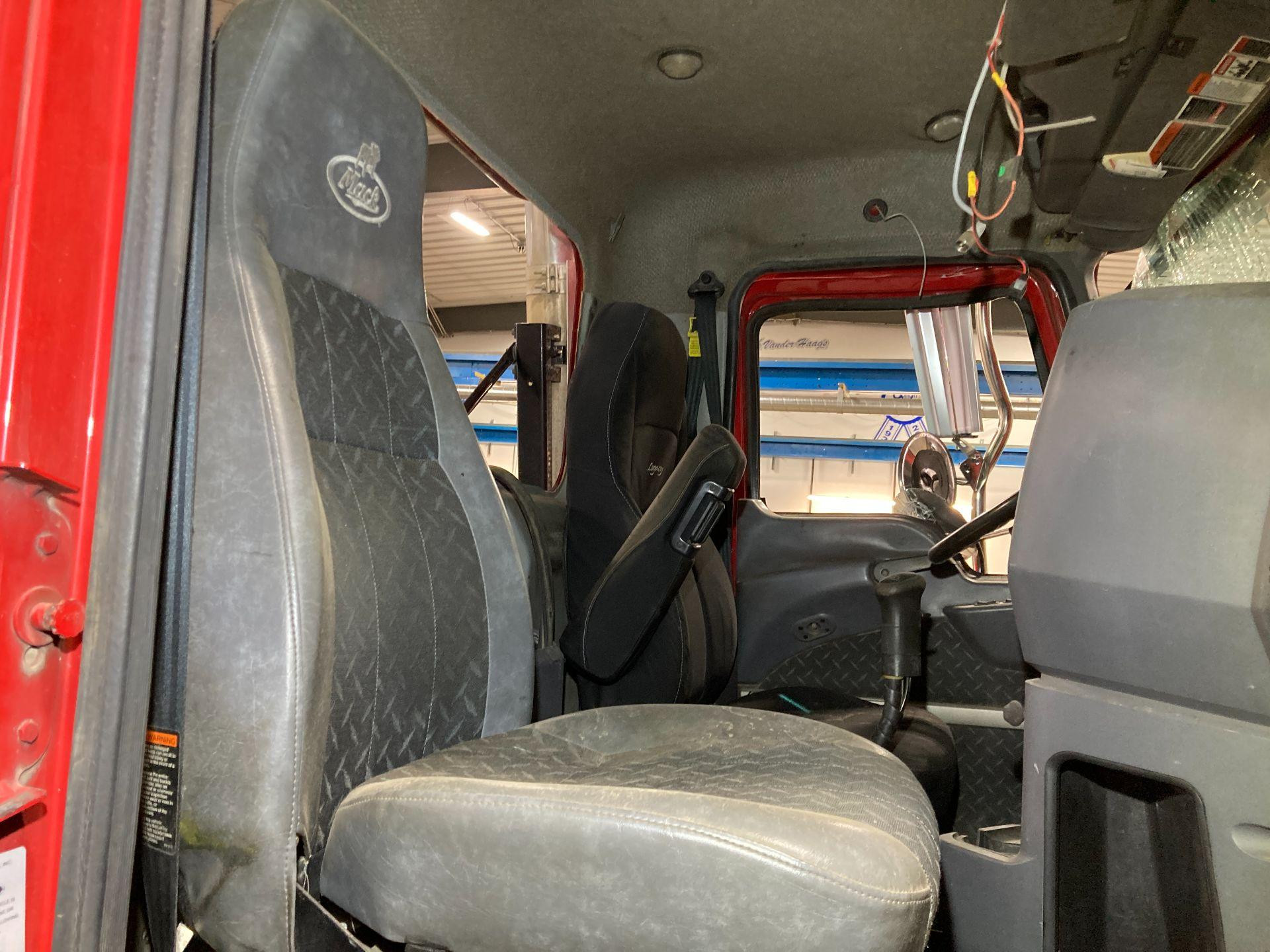 Mack CHU Seat for Sale