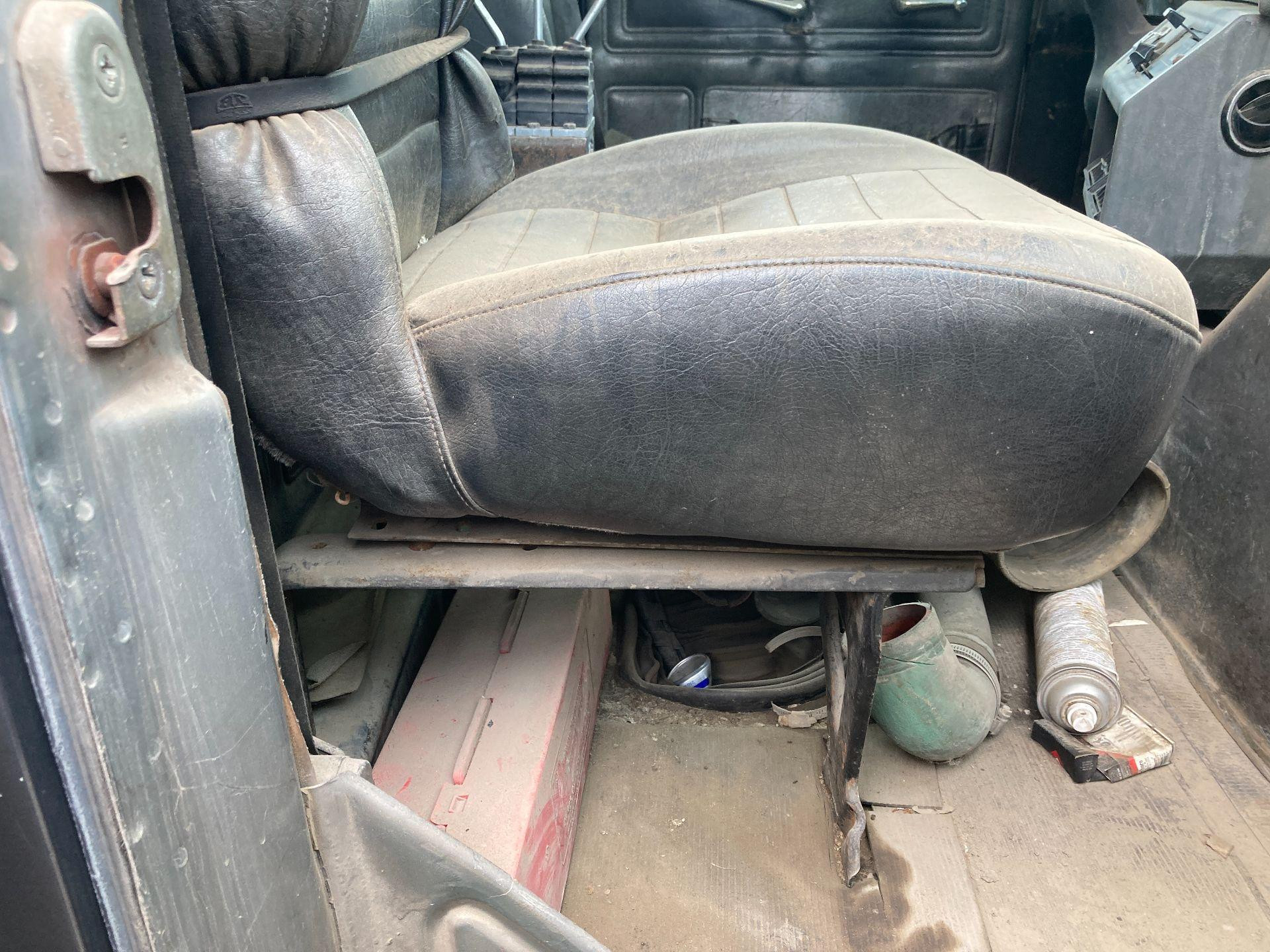 Mack DM600 Seat for Sale