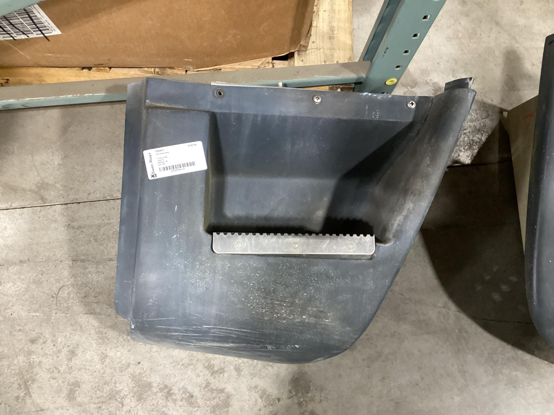 Freightliner FLA Skirt for Sale