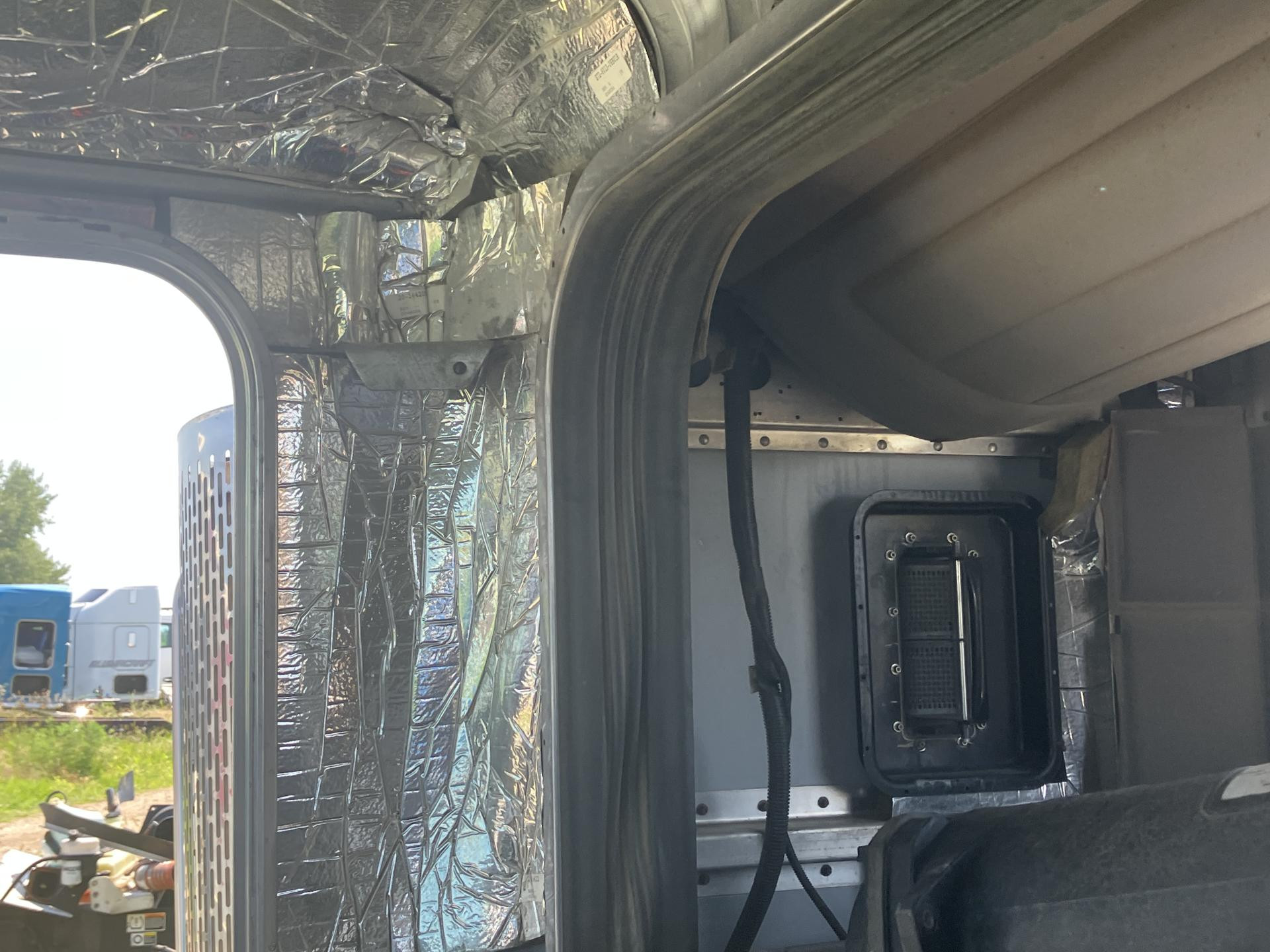 Peterbilt 378 Sleeper Boot for Sale