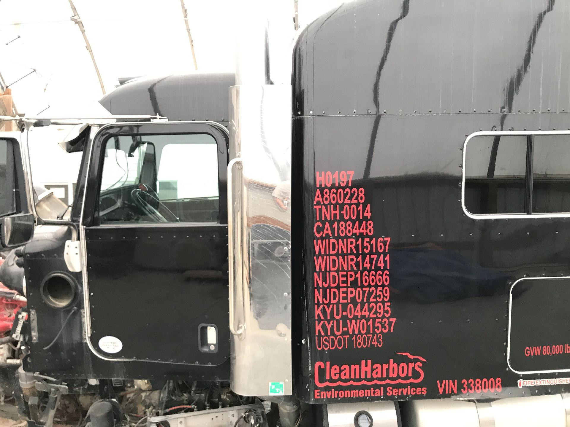 Peterbilt 389 Sleeper Boot for Sale
