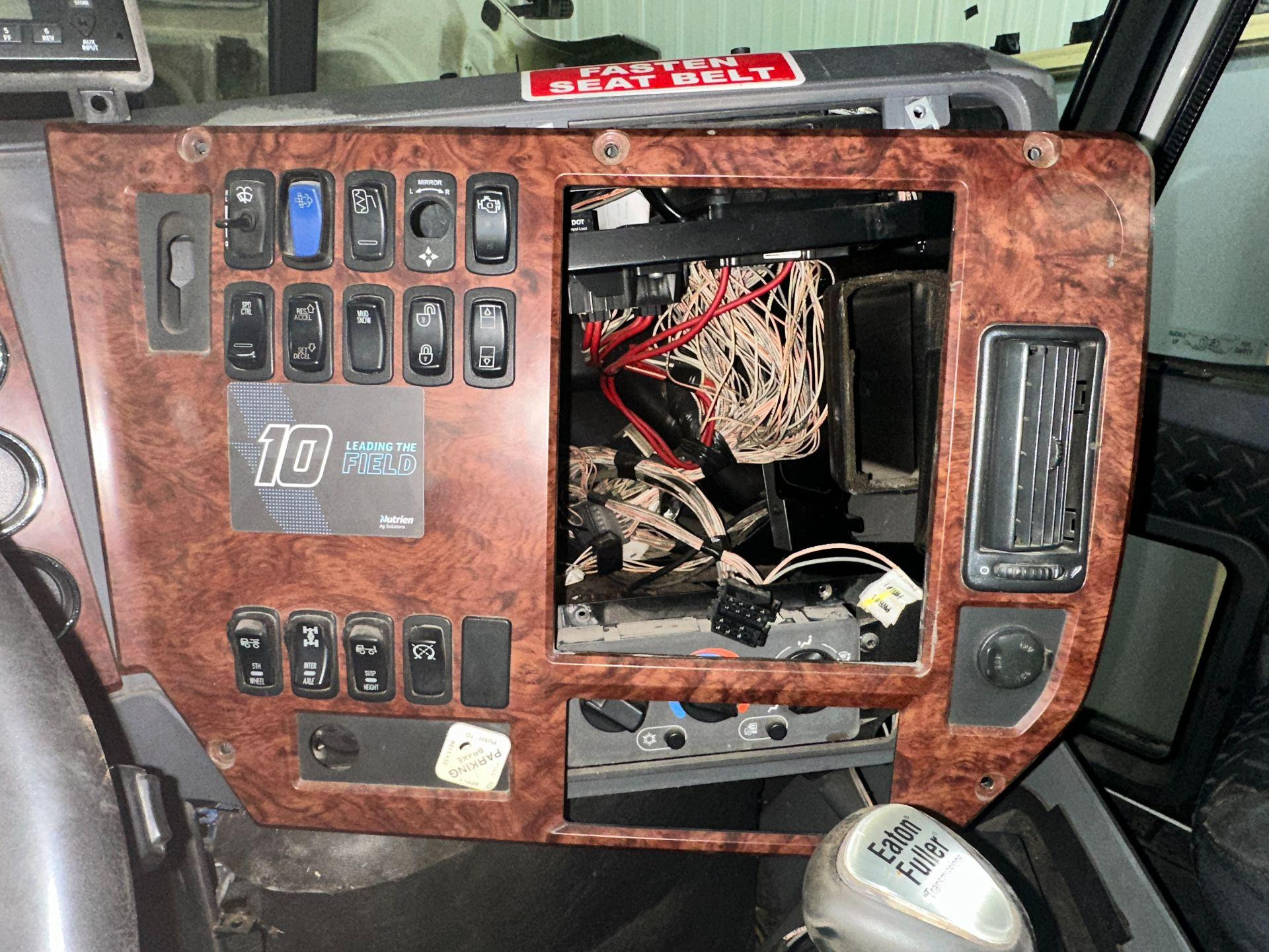 Mack CXU613 Dash Panel for Sale