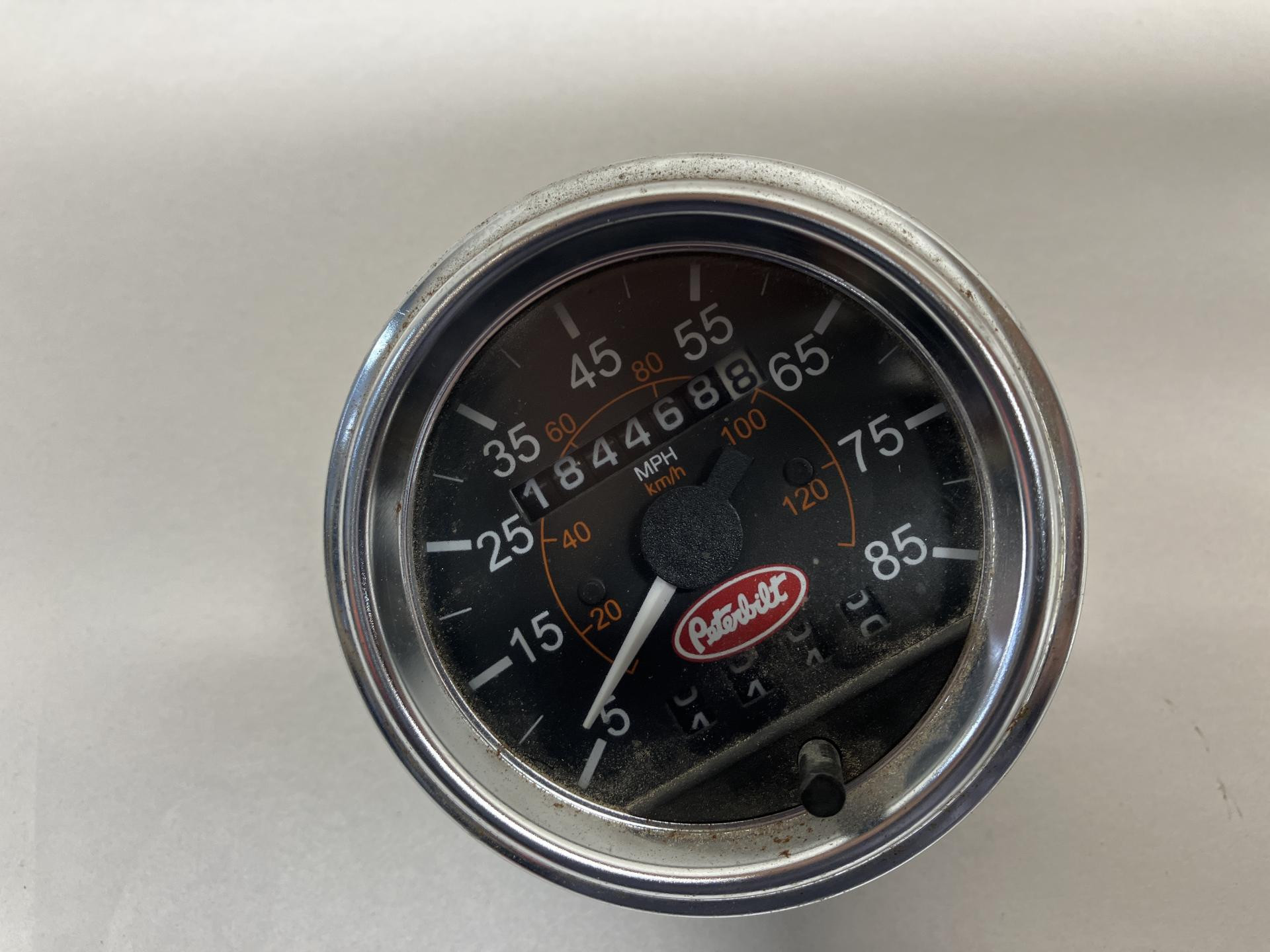 Q43-6010-005 | Peterbilt 340 Speedometer for Sale