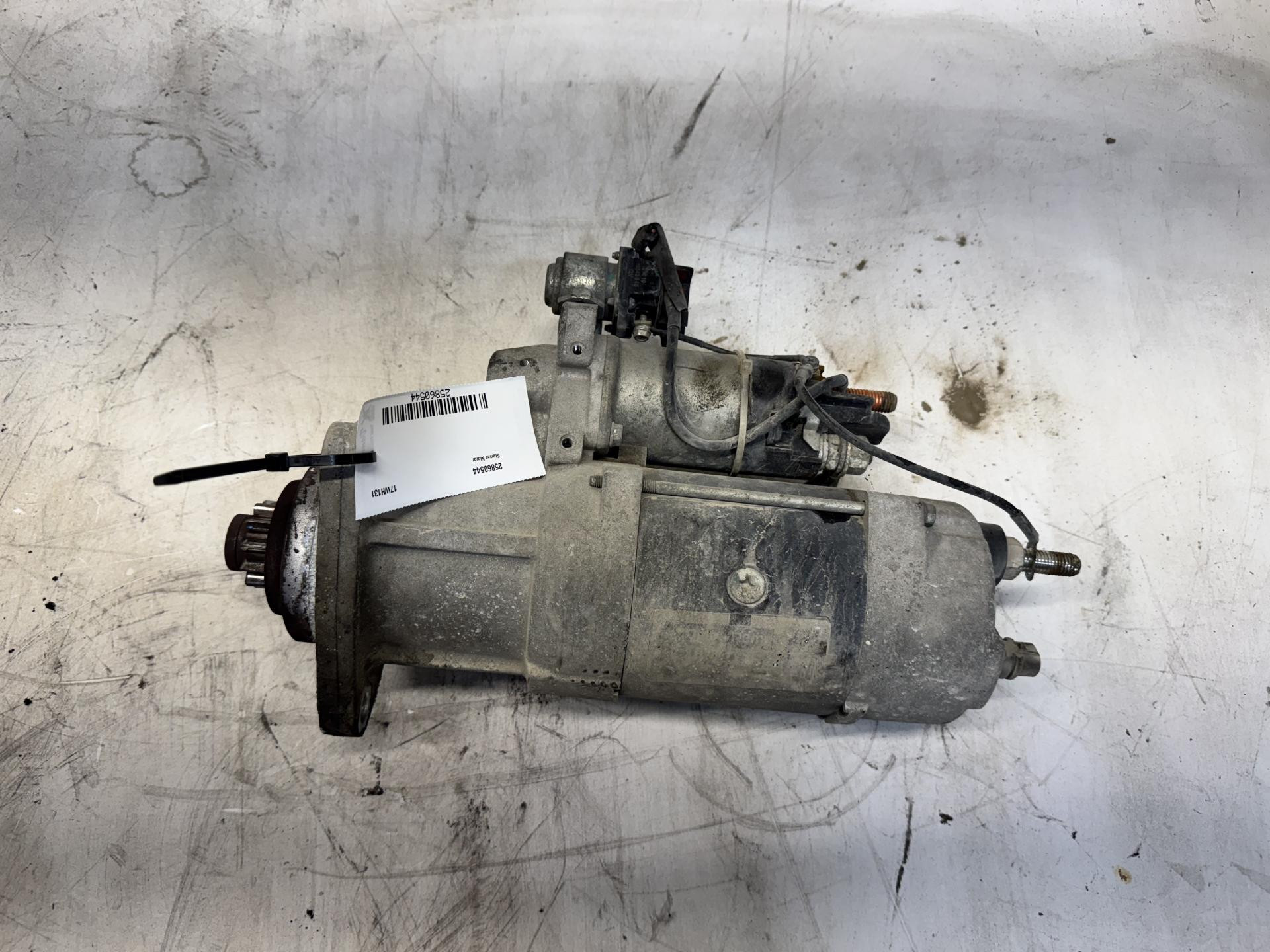 8201004 | Detroit DD13 Engine Starter for Sale