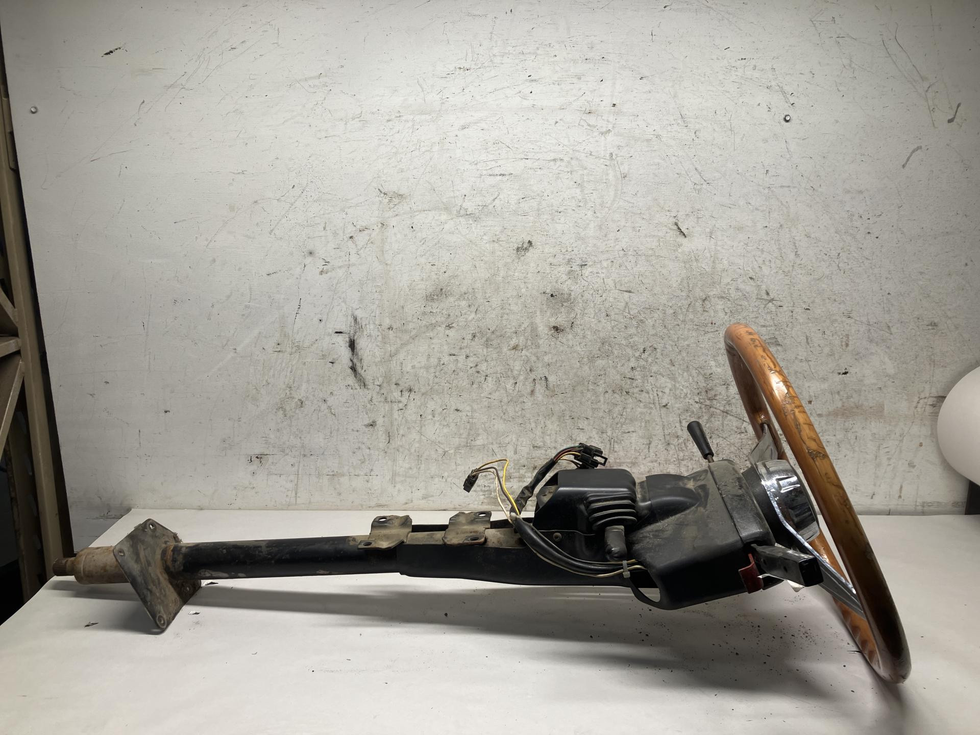 K254-311-2-111 | Kenworth T600 Steering Column for Sale